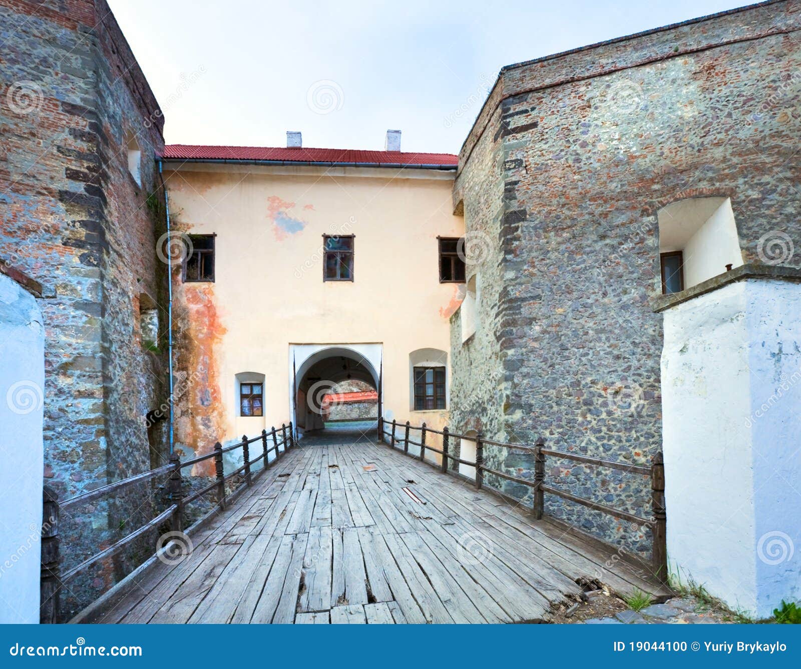 Mukachevo Castle Bridge Gate View (Ukraine) Stock Photo - Image of path ...