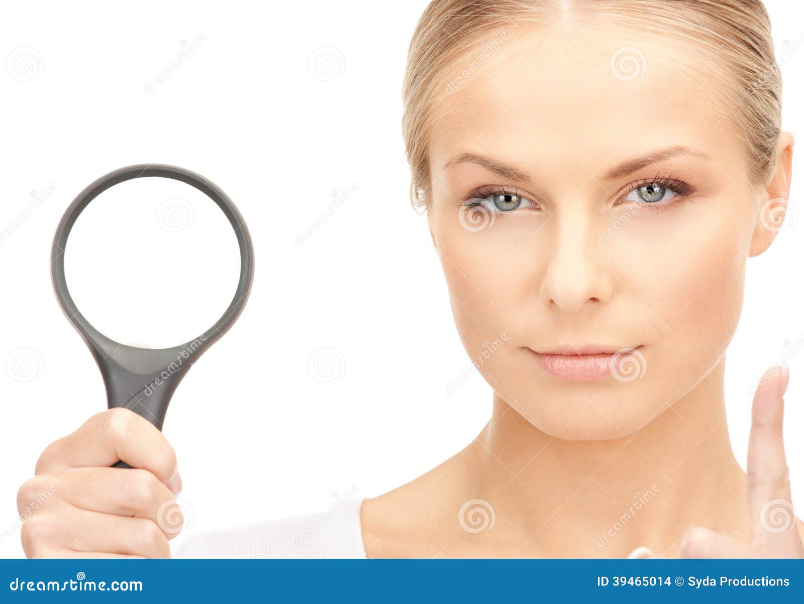 Mulher com lupa foto de stock. Imagem de fêmea, senhora - 39465014