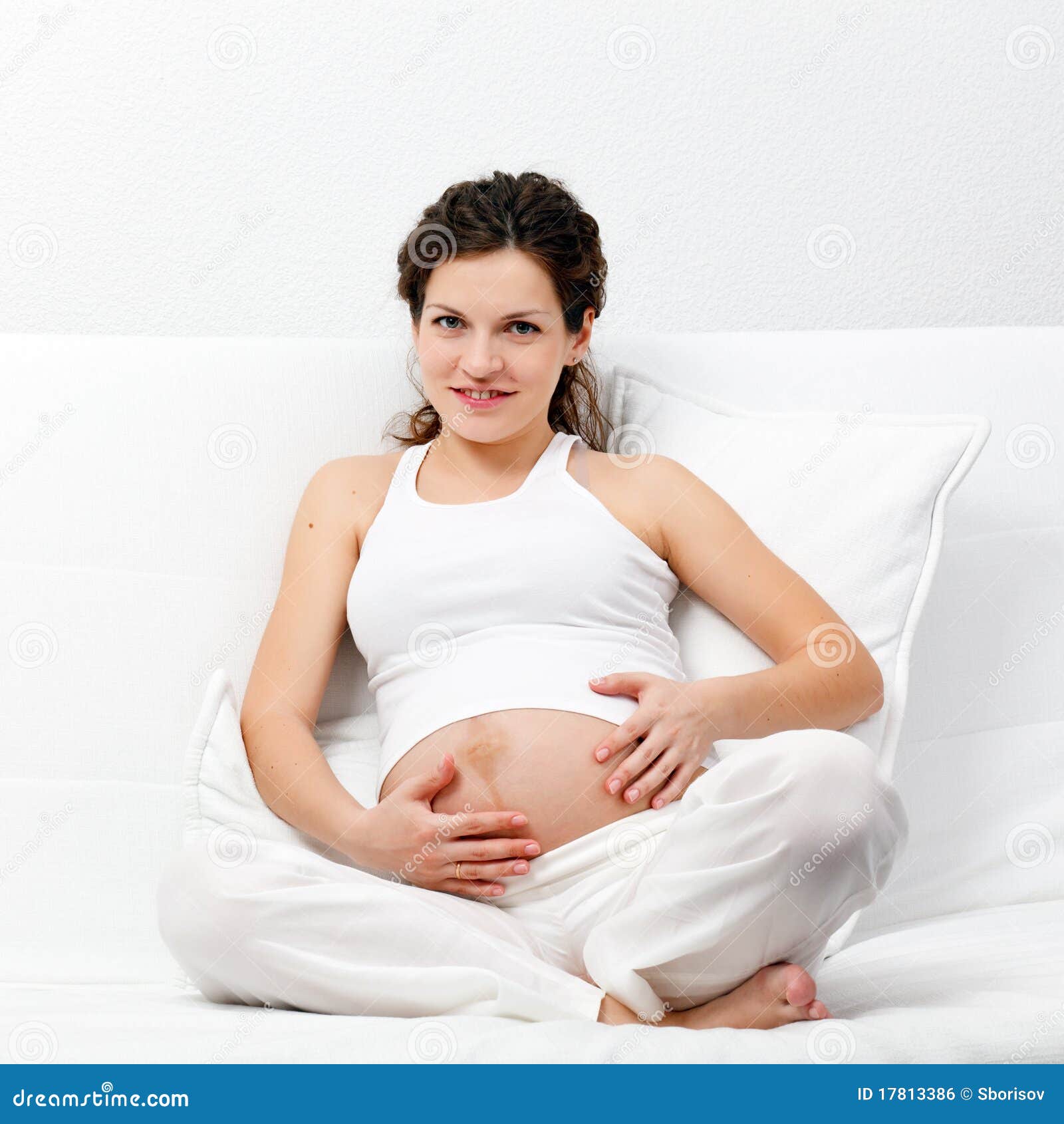 Mulher gravida nova foto de stock. Imagem de fofofo, matriz - 17813386