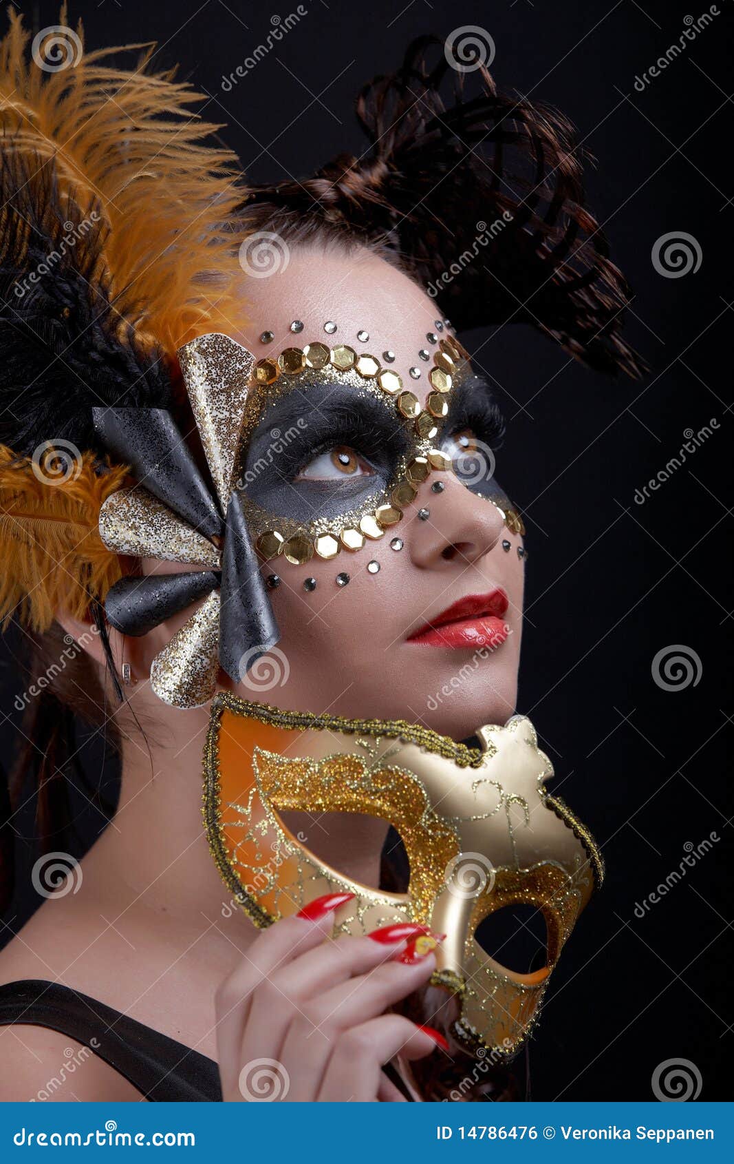 Mulher mascarada foto de stock. Imagem de disfarce, cara - 14786476
