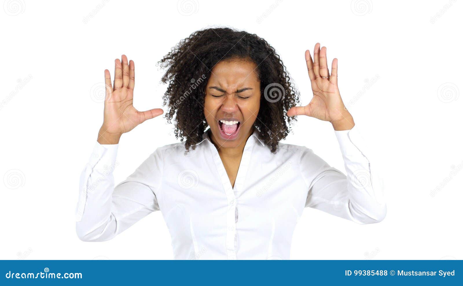 Mulher Negra Gritando, Fundo Branco Foto de Stock - Imagem de tristeza ...