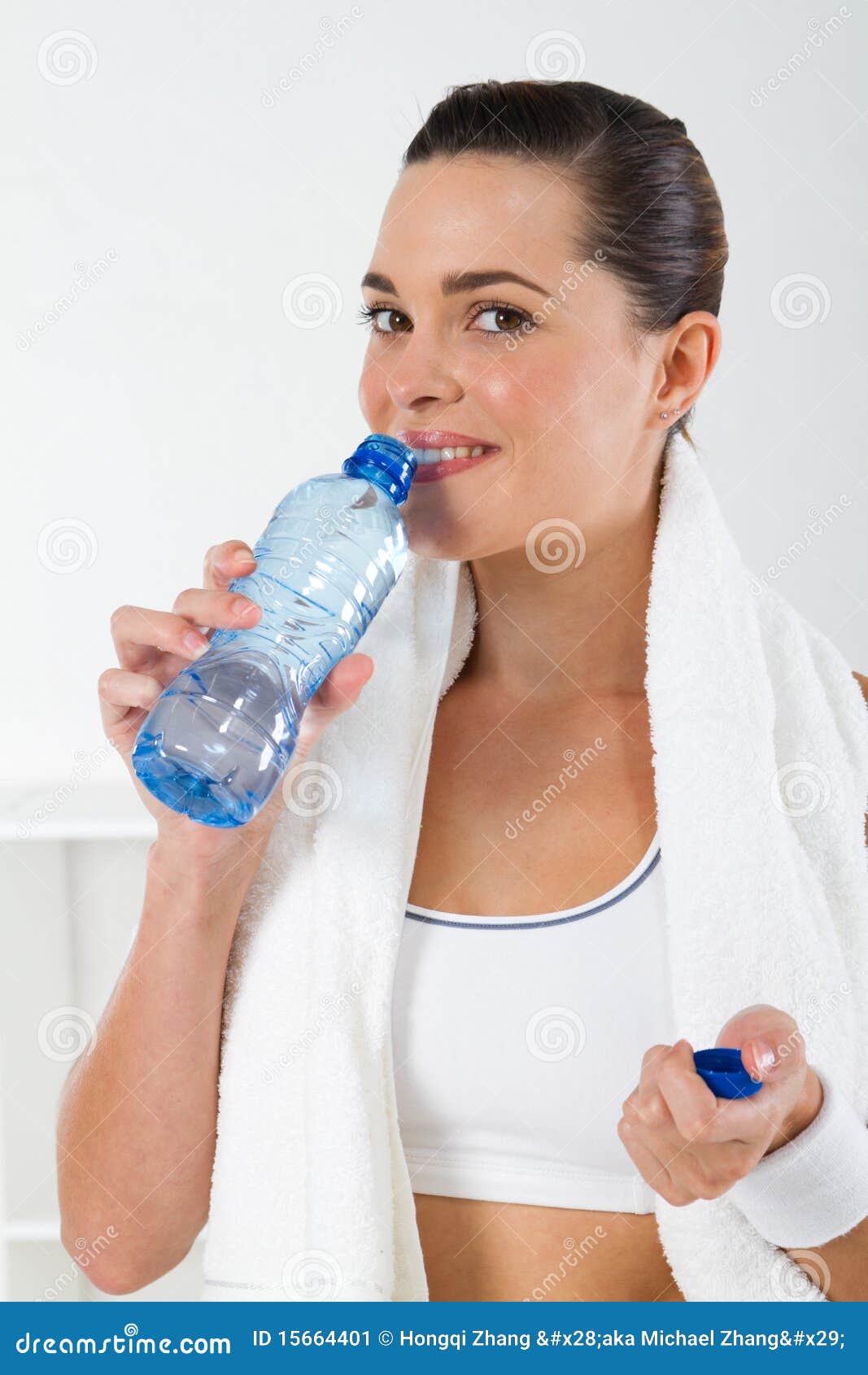 Mulher saudável imagem de stock. Imagem de calorias, frasco - 15664401