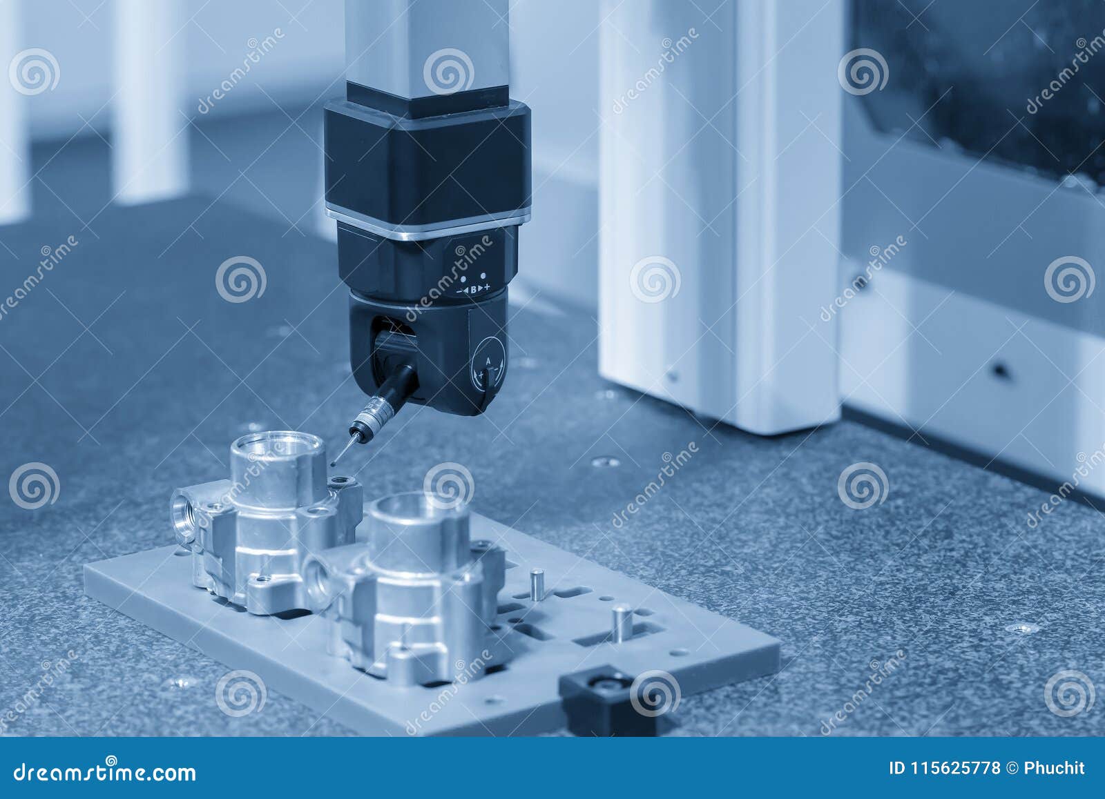 The Multi-axis CMM Machine Measure the Aluminum Automotive Part Stock ...