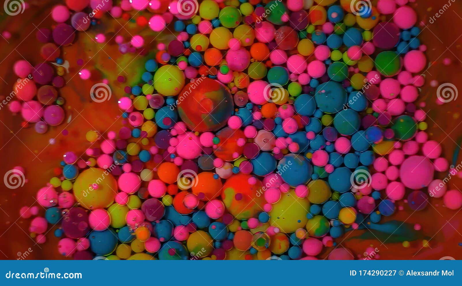 Multi-colored Bubbles in the Water Stock Image - Image of balls, atom ...