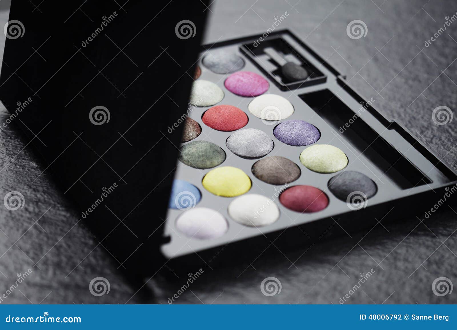 Multi-colored Eye Shadow Palette Stock Photo - Image of multi, personal ...