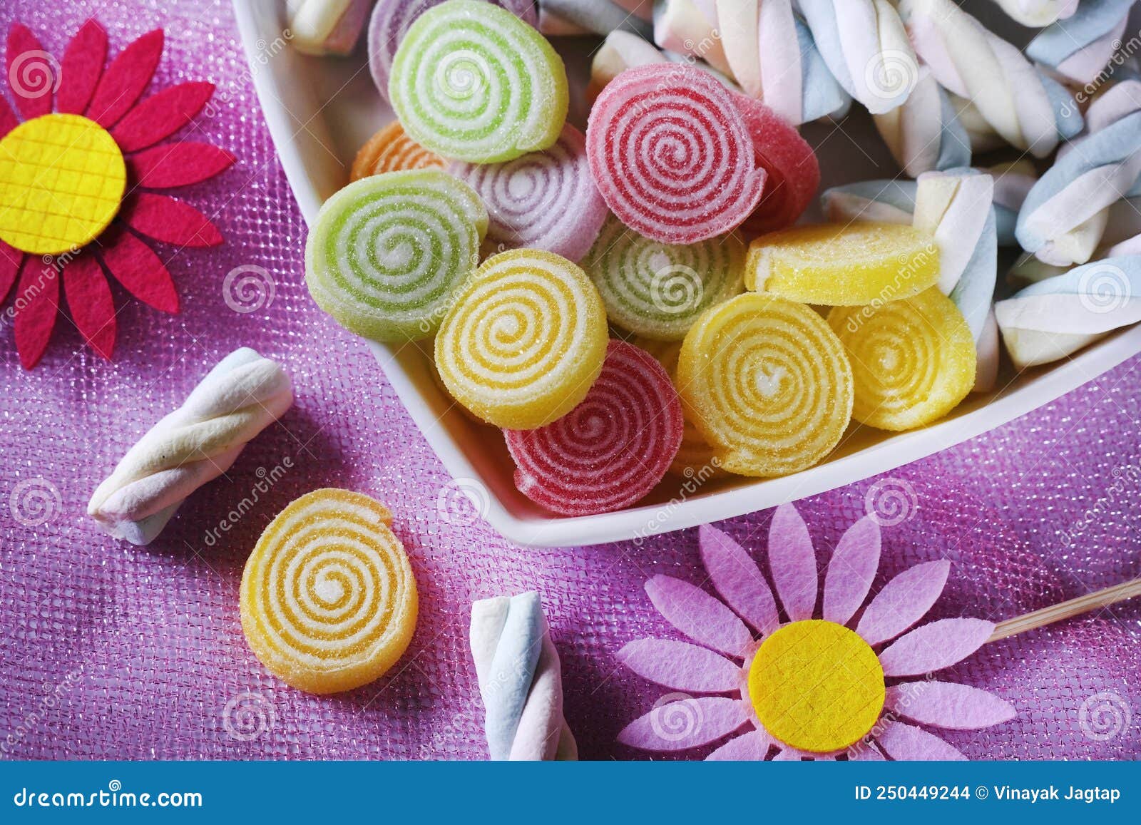 Multi-colored FRUIT FLAVOUR Fluffy Marshmallows, Tasty, Colorful ...