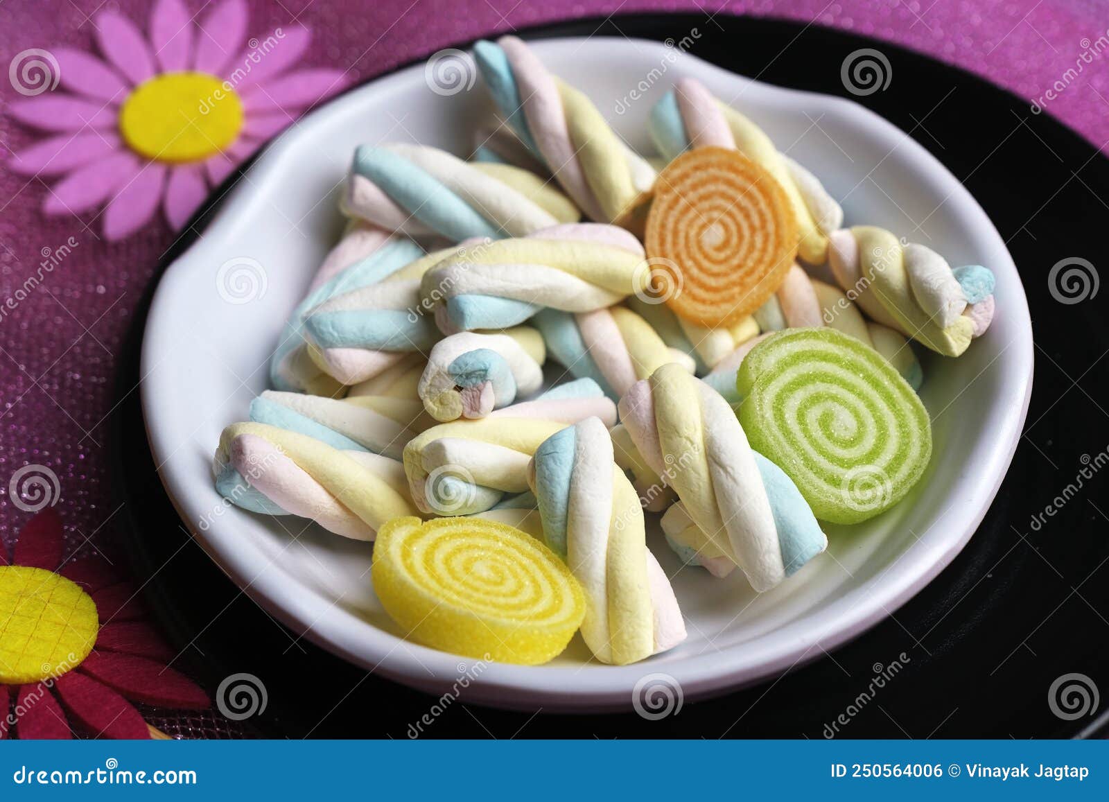 Multi-colored FRUIT FLAVOR Fluffy Marshmallows, Tasty, Colorful ...