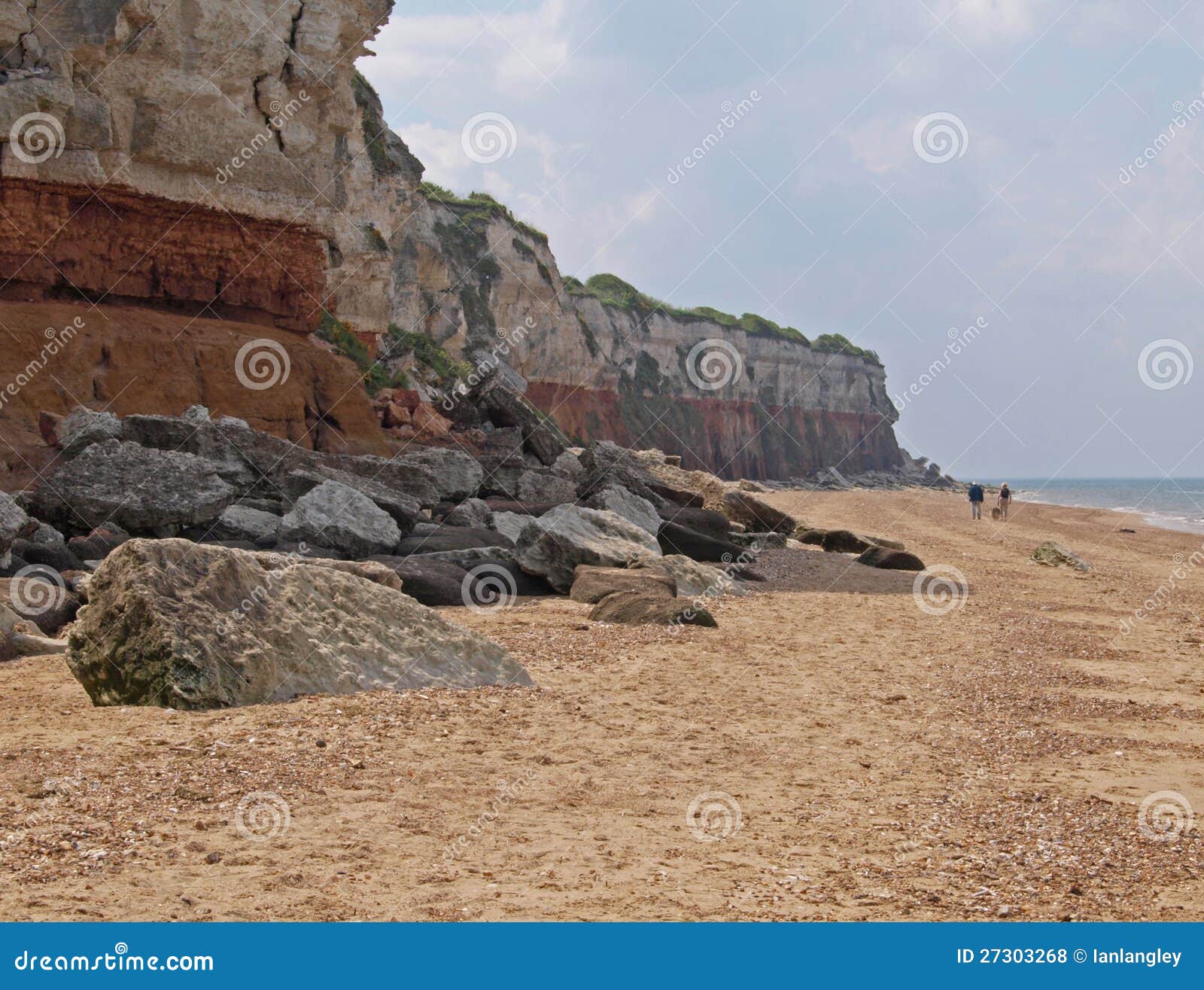 Multi Coloured Cliffs at Hunstanton Stock Photo - Image of shore ...