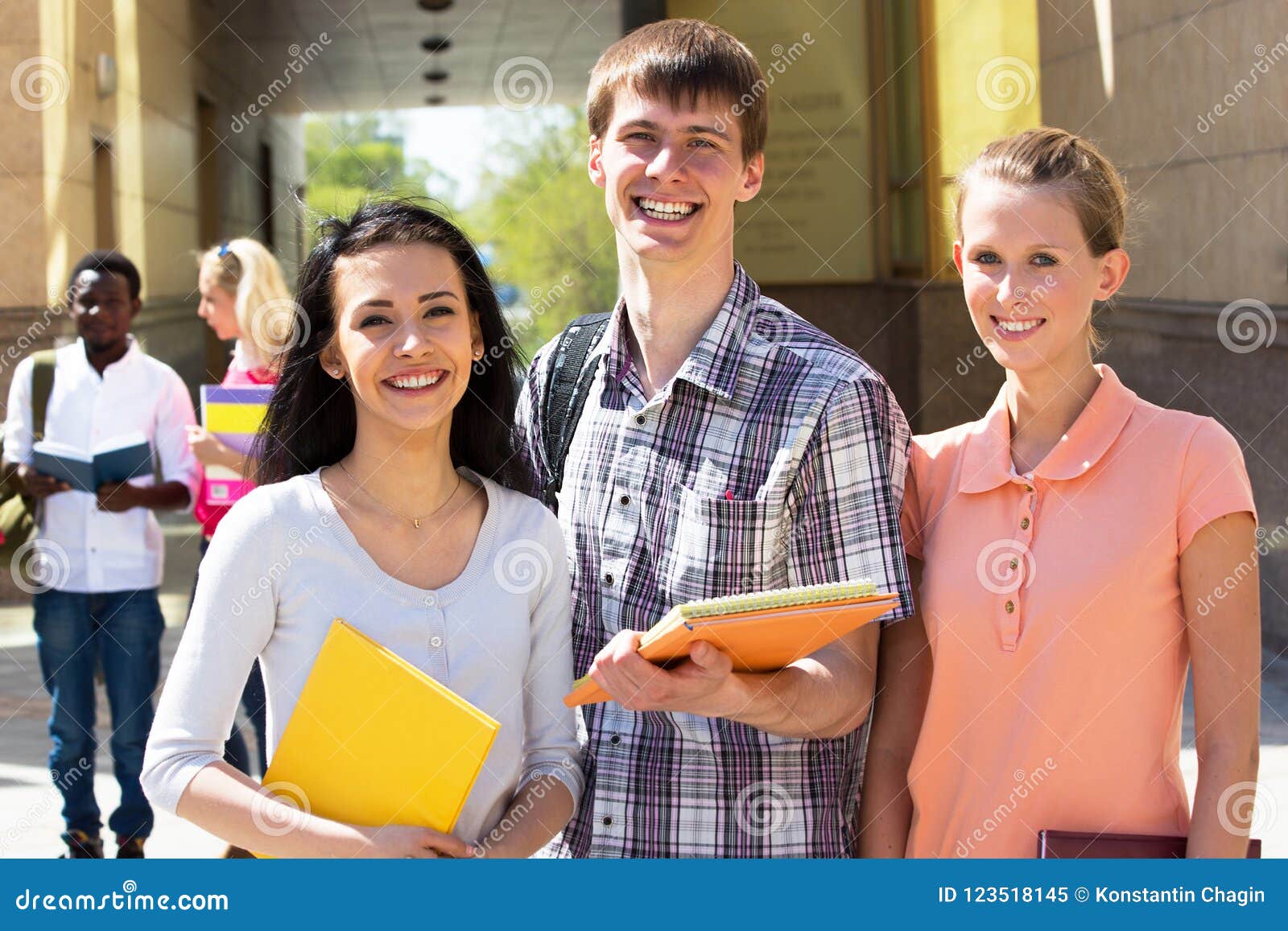 Multi-ethnic Students Outside Stock Image - Image of asian, close ...