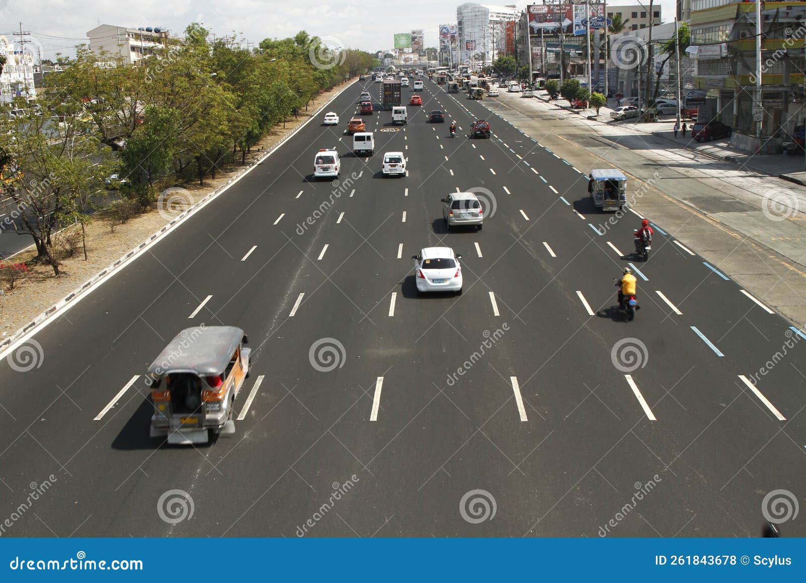 Multi Lane Concrete Highway in the Philippines Editorial Stock Photo ...
