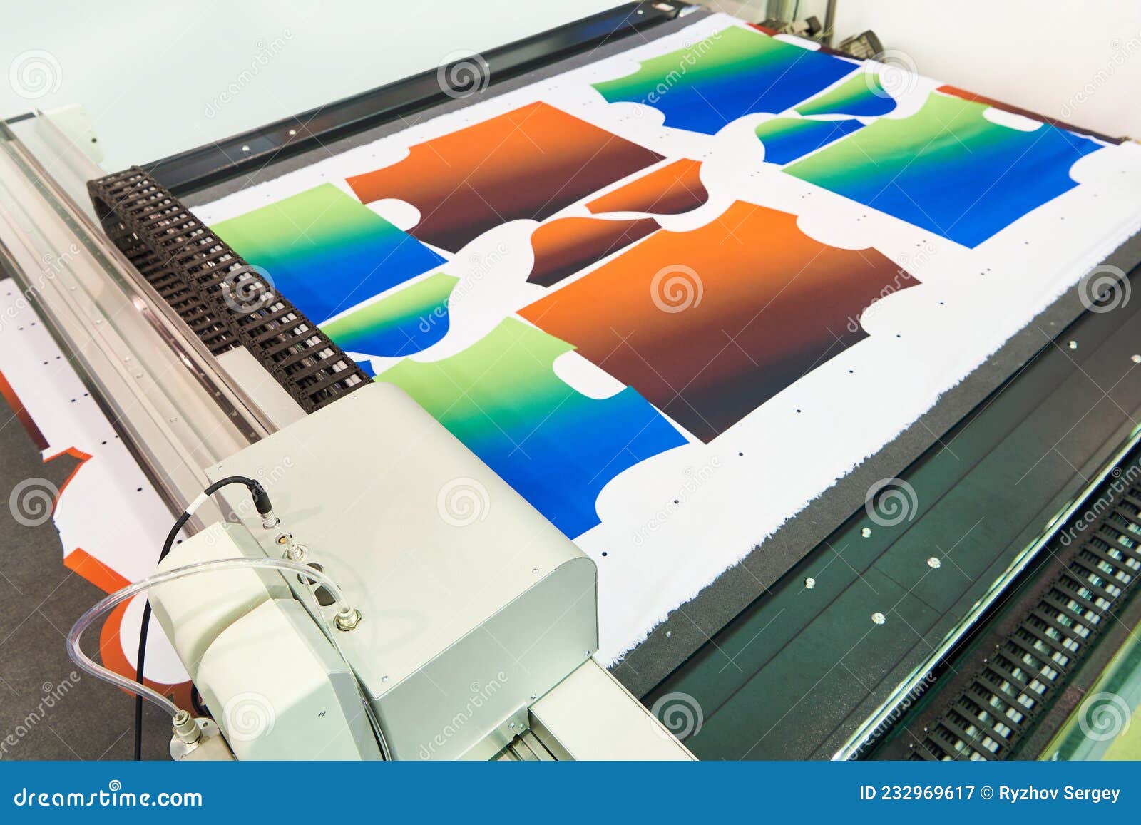 Multi-layer Fabric Cutting System Stock Image - Image of technology ...