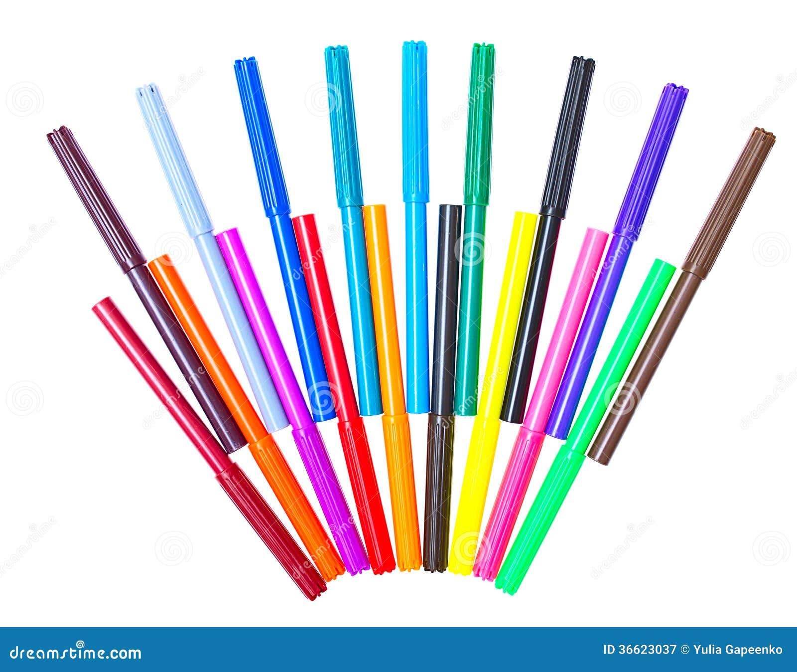 Multi Pennarelli Colorati Isolati Su Bianco Immagine Stock - Immagine ...