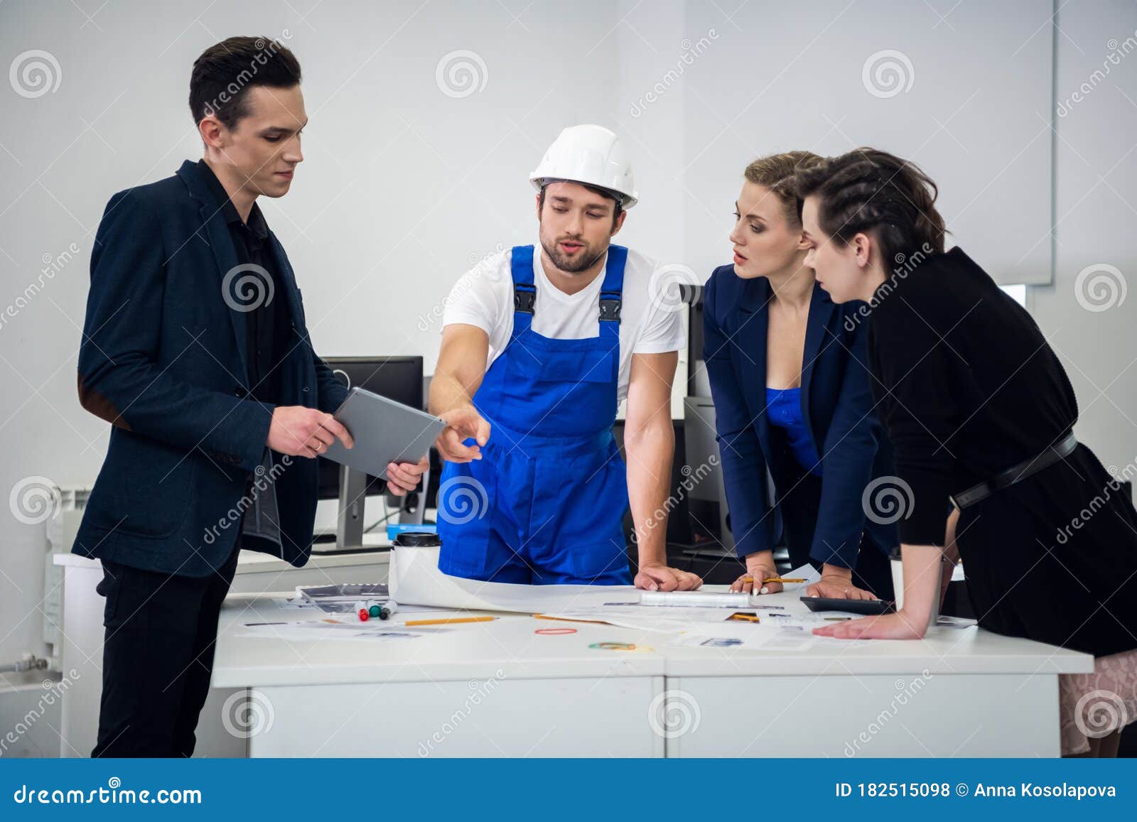 Multi-racial Creative People in a Modern Office. Cooperation Concept ...