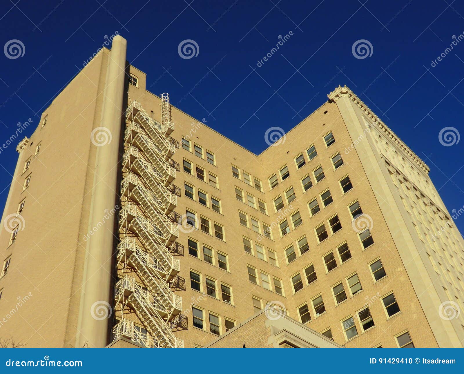 Multi-storied Building in San Antonio. Editorial Image - Image of texas ...