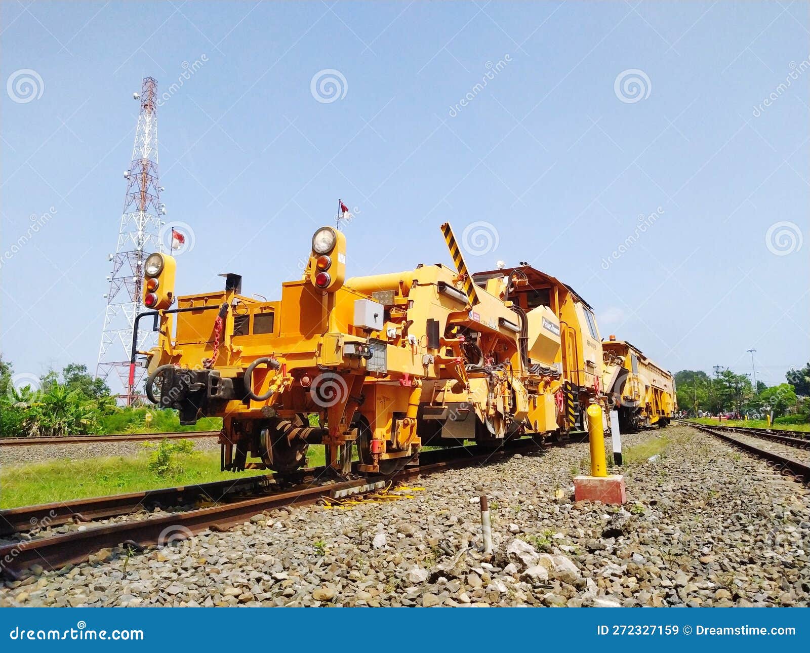 Multi Tie Tamper machine stock image. Image of railroad - 272327159