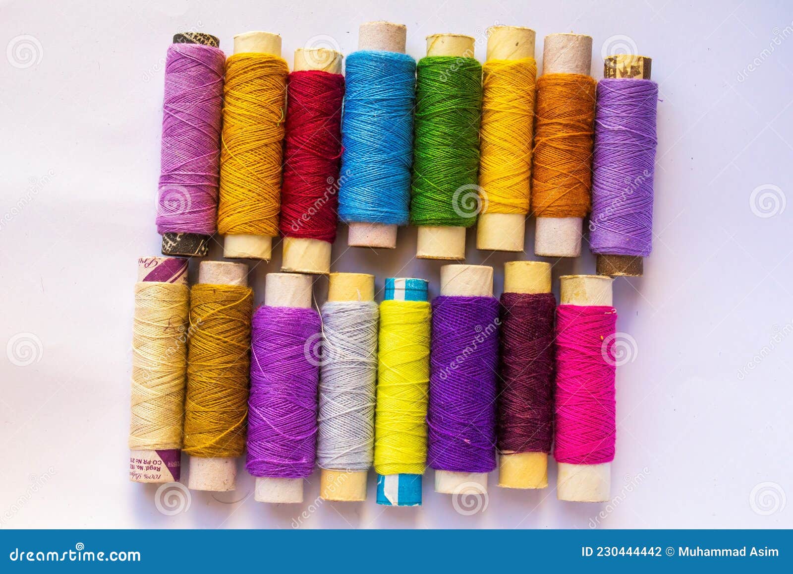 Multicolour Sewing Thread Bobbin Group Stock Photos - Free & Royalty ...