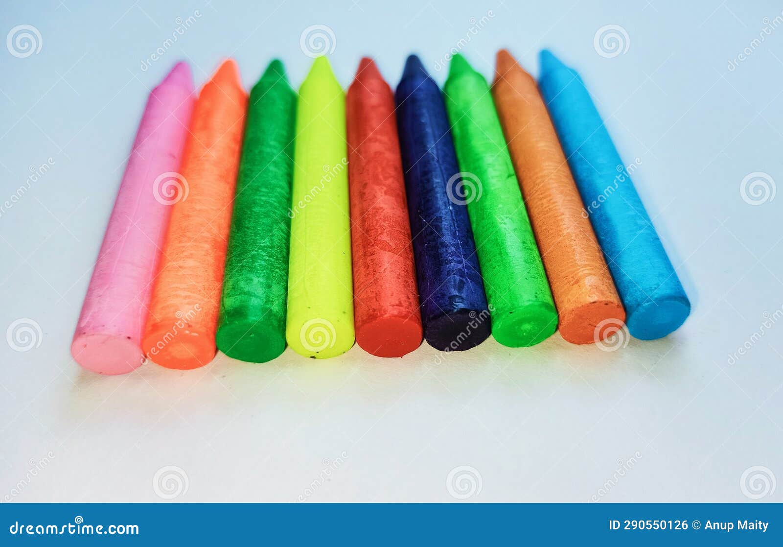Multicolour Wax Crayons Pencil Stock Photo - Image of paper, drawing ...