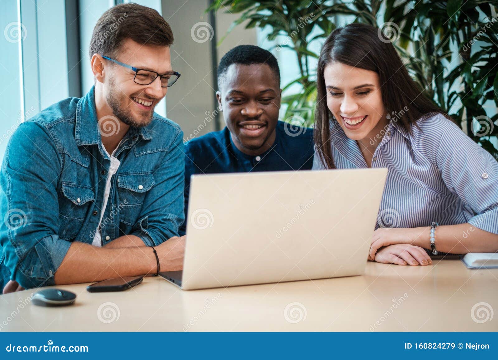 Multicultural Group of Students Discussing Project Stock Image - Image ...
