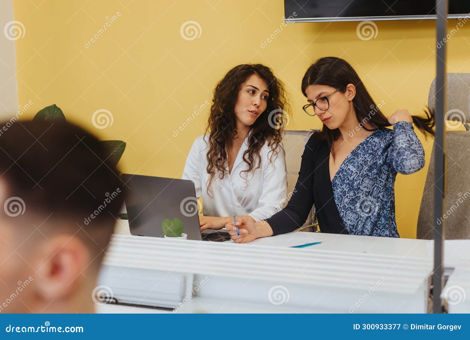 Multicultural, Inter-generational Female Coworkers Discussing ... Multicultural, Inter-generational Female Coworkers Discussing ...