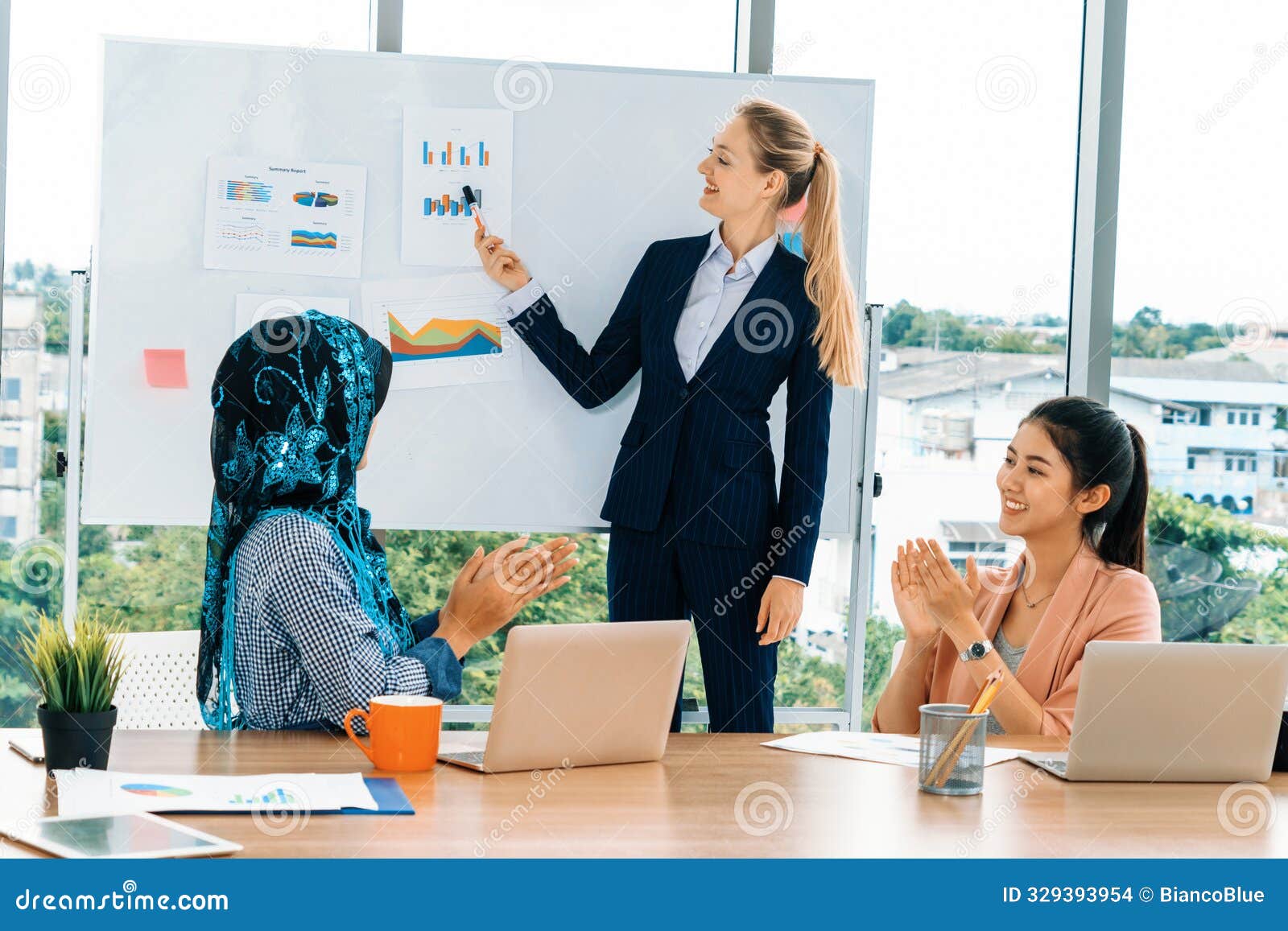 Multicultural Working Group in Teamwork Meeting. Uds Stock Photo ...