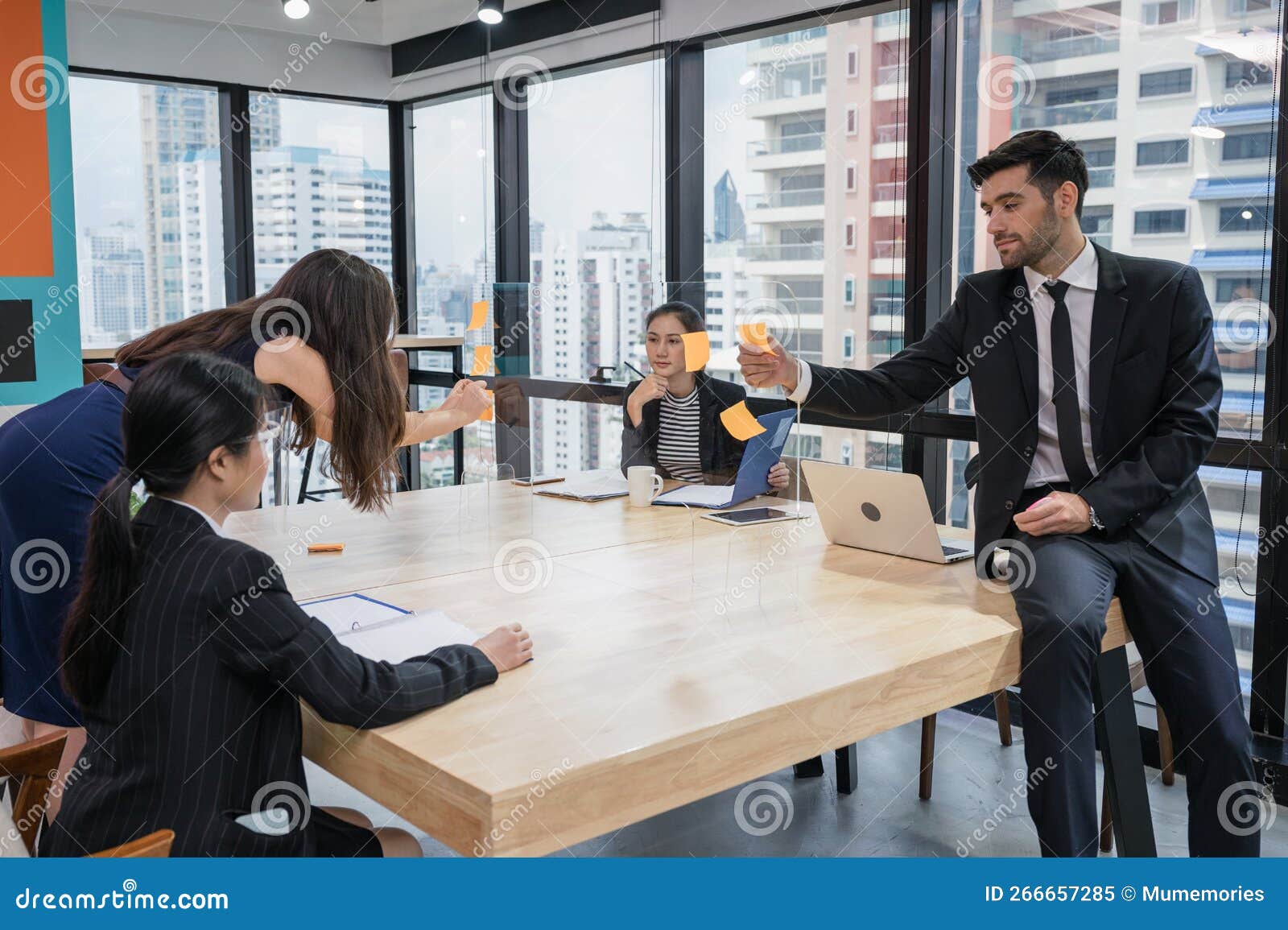 Multiethnic Business Colleagues Collaboration Brainstorming on Business ...