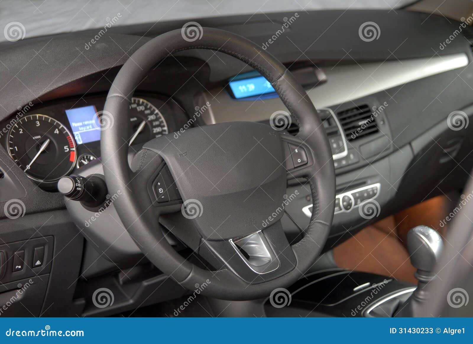 Multifunctional Steering Wheel Stock Image - Image of chrome, light ...