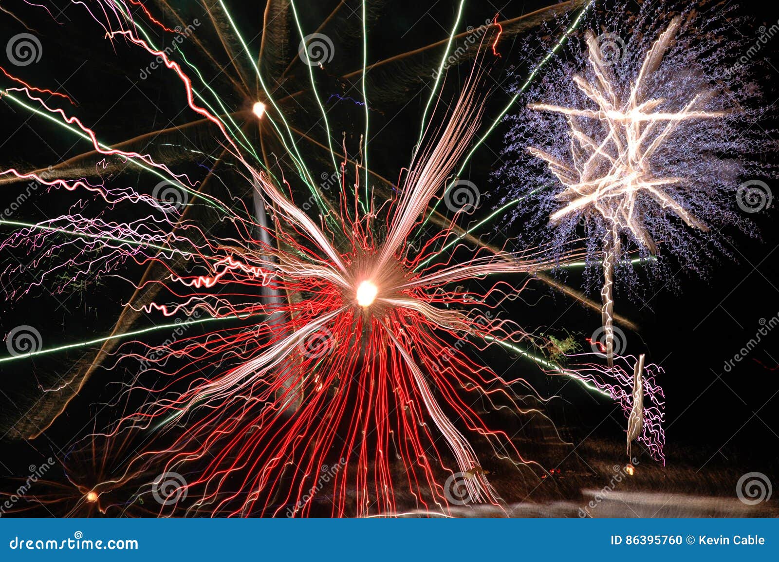 Multiple Fireworks Exploding Stock Photo - Image of colorexplosions ...