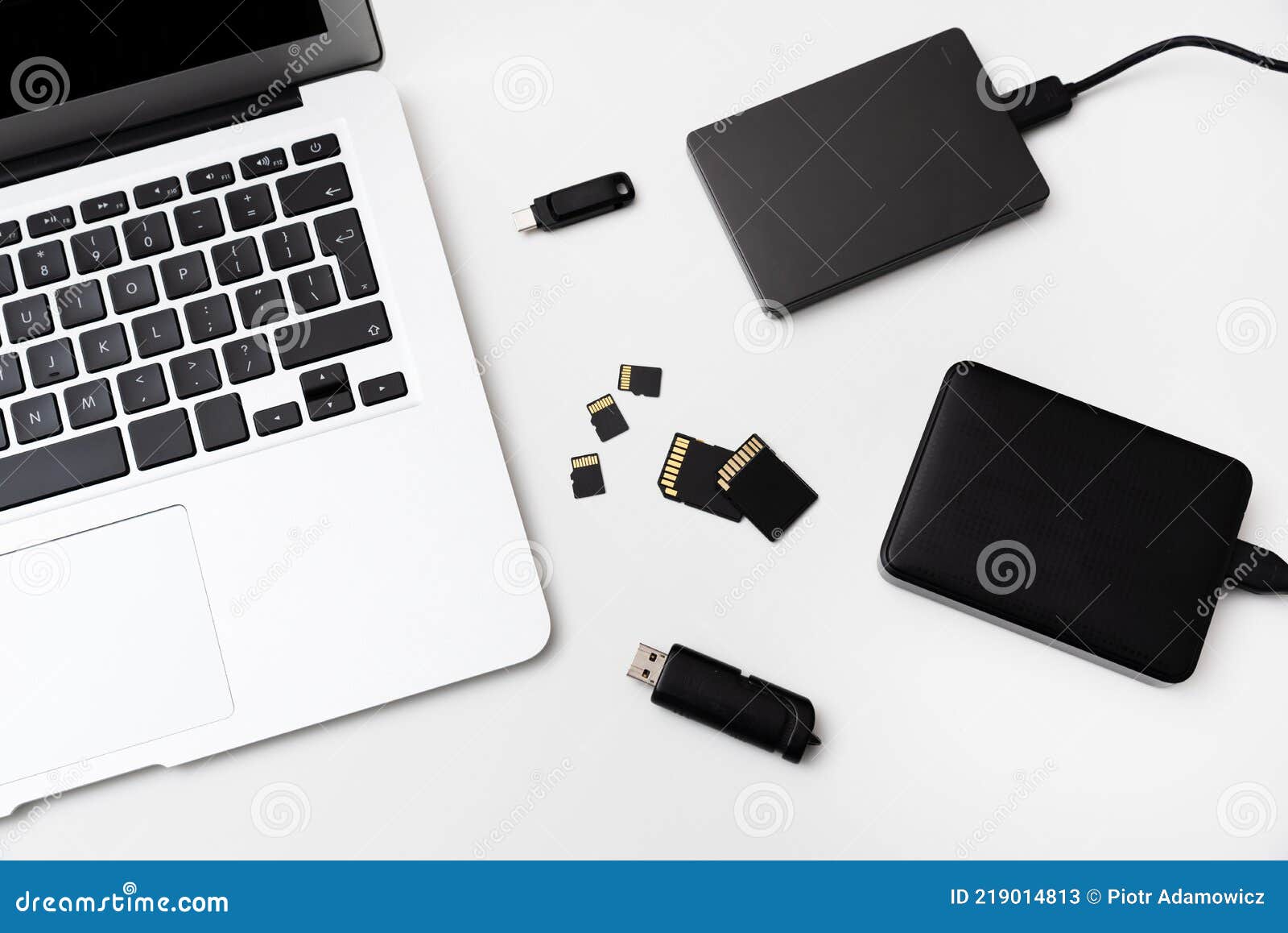 Multiple Storage Devices, Pendrive, Memory Cards Stock Image - Image of ...