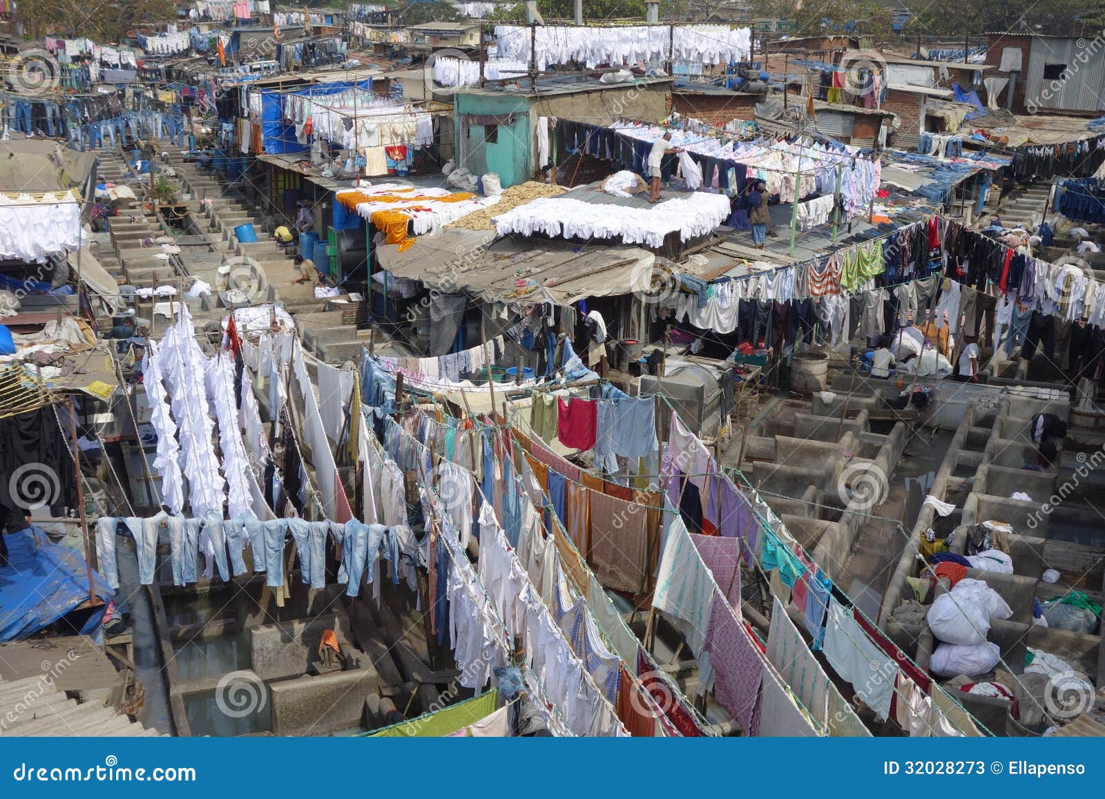 Mumbai dhobi ghat stock image. Image of cities, rails - 32028273