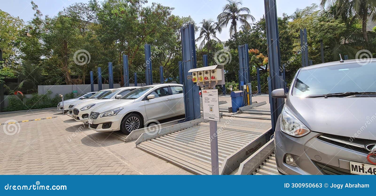 Modern Two Level Car Parking Structure at Mumbai IBIS Hotel Editorial ...