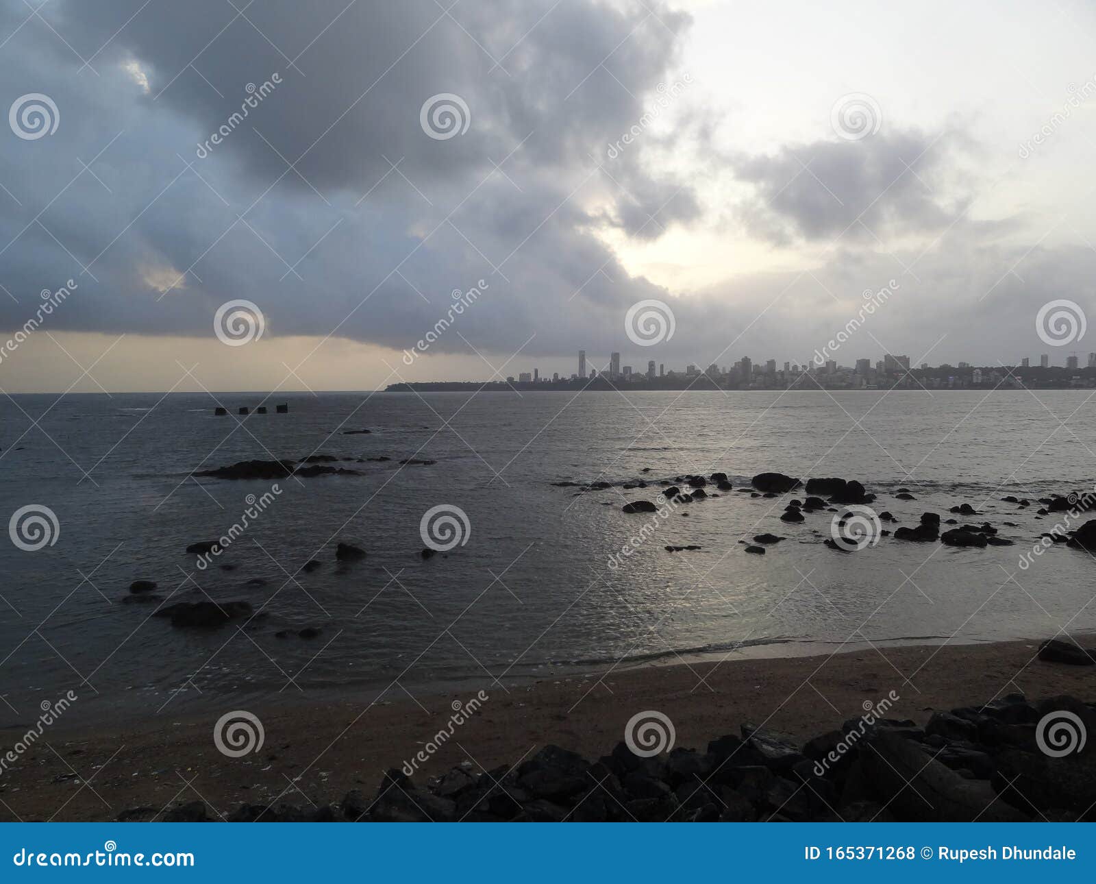 Mumbai Seaface with Beautiful Seashore Stock Photo - Image of ...