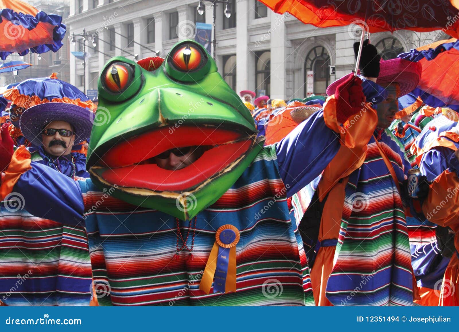 Mummers Parade 2010 editorial stock image. Image of clown - 12351494