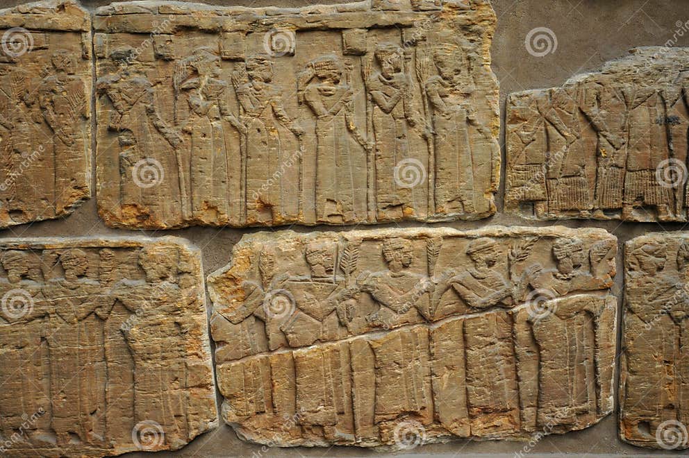 Ancient Egyptian Sarcophagus Inscriptions and Drawings at the British ...