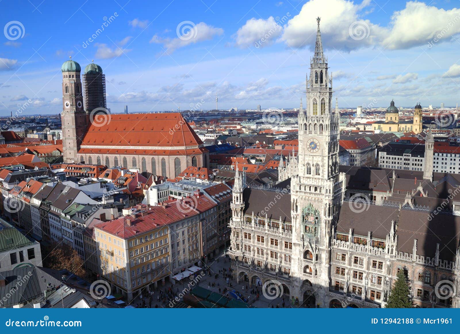 Munchen Marienplatz Germany Stock Photo - Image of history, structure ...