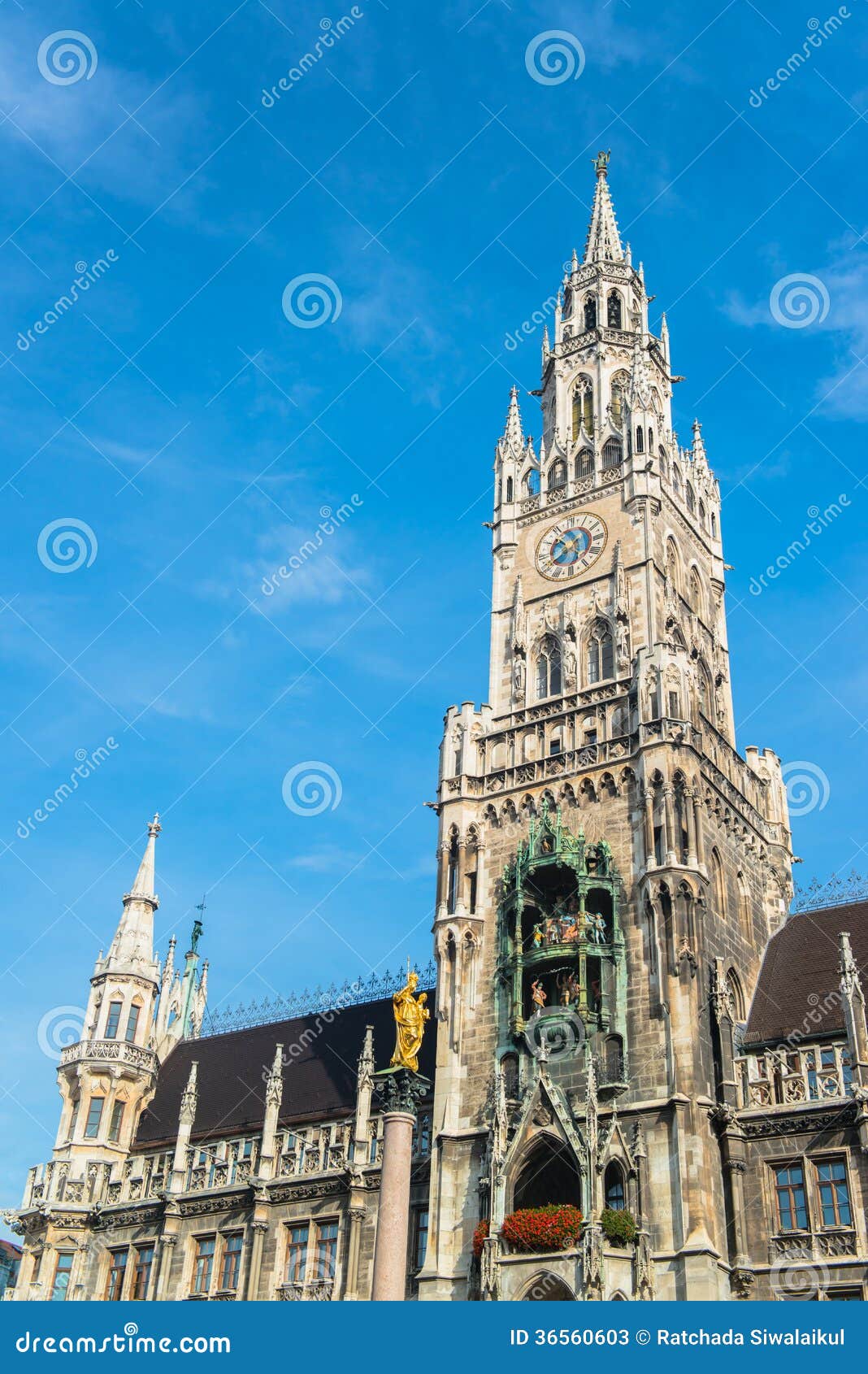 Munchen New Town Hall Marienplatz Stock Image - Image of aerial ...
