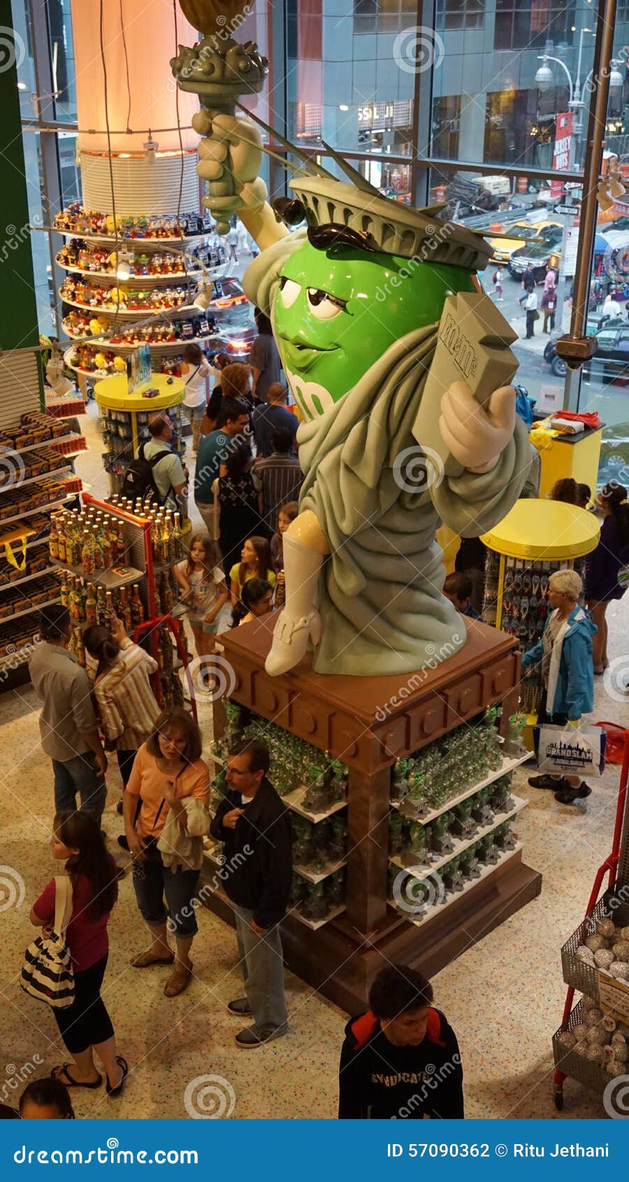 Mundo de M&M s em New York fotografia editorial. Imagem de fundo - 57090362