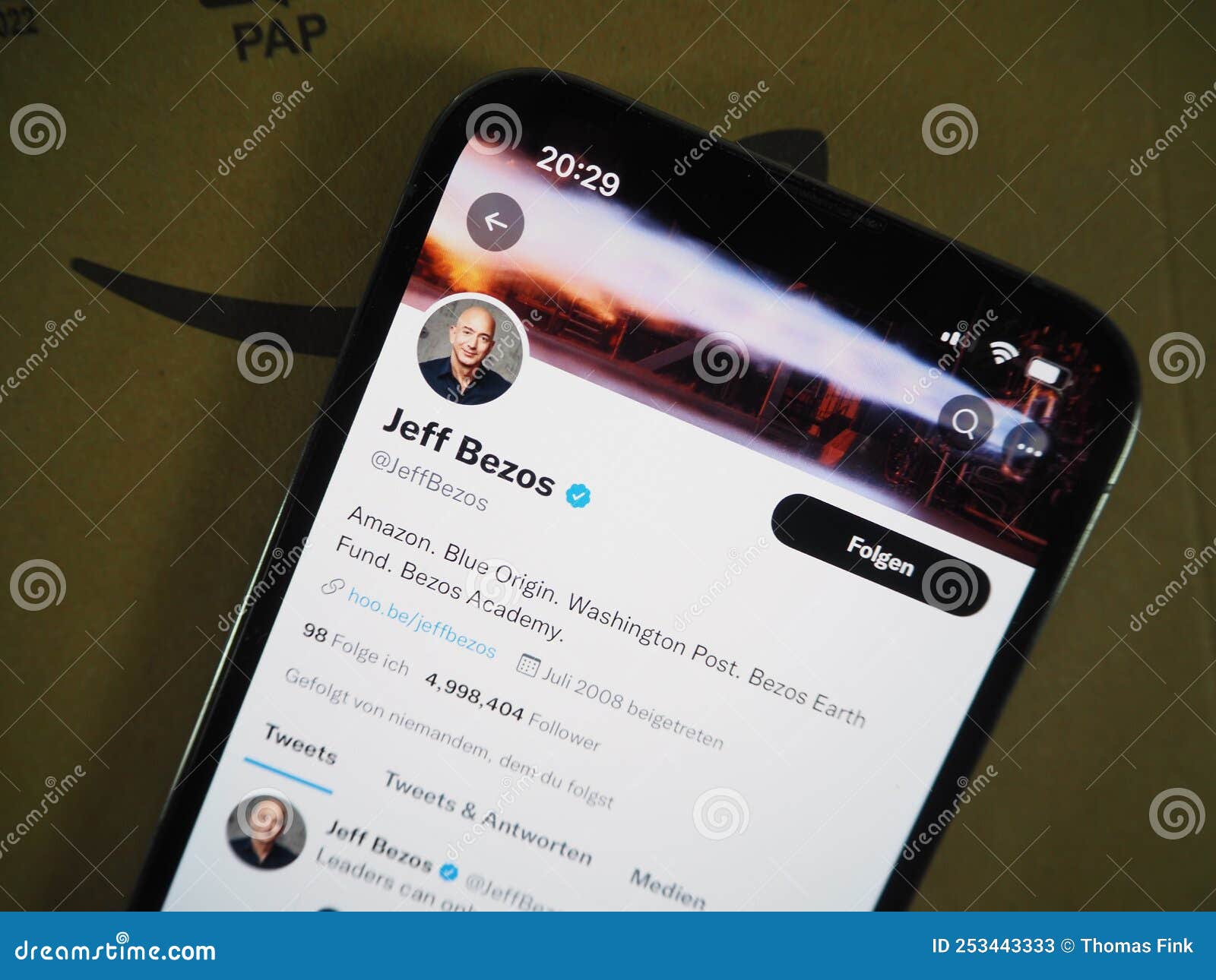 Jeff Bezos Twitter Account with Amazon Package Editorial Stock Photo ...