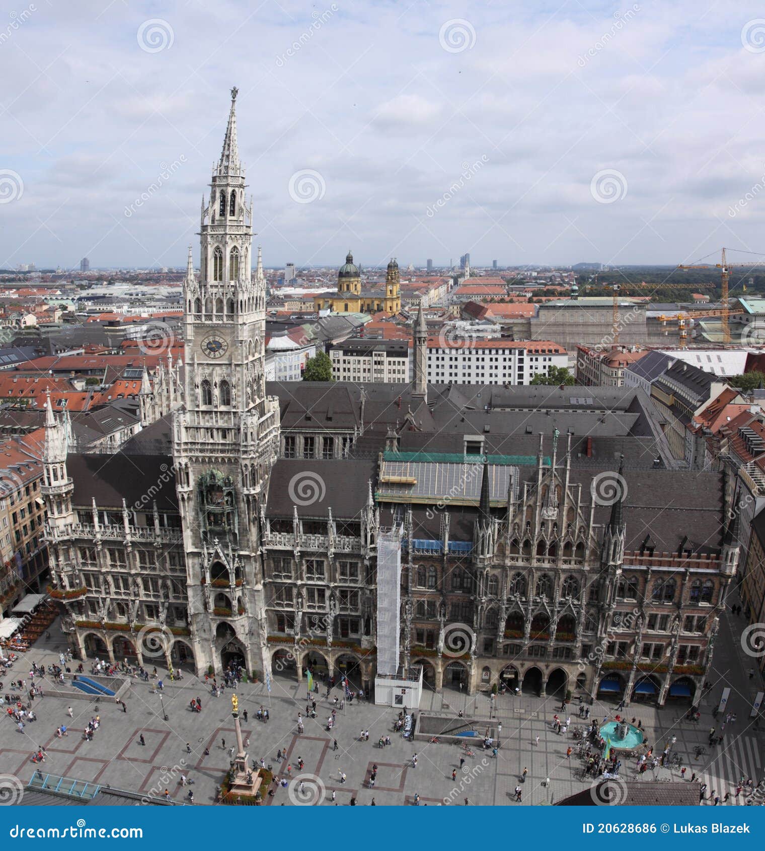 Munich scenery editorial photo. Image of gothic, bavaria - 20628686