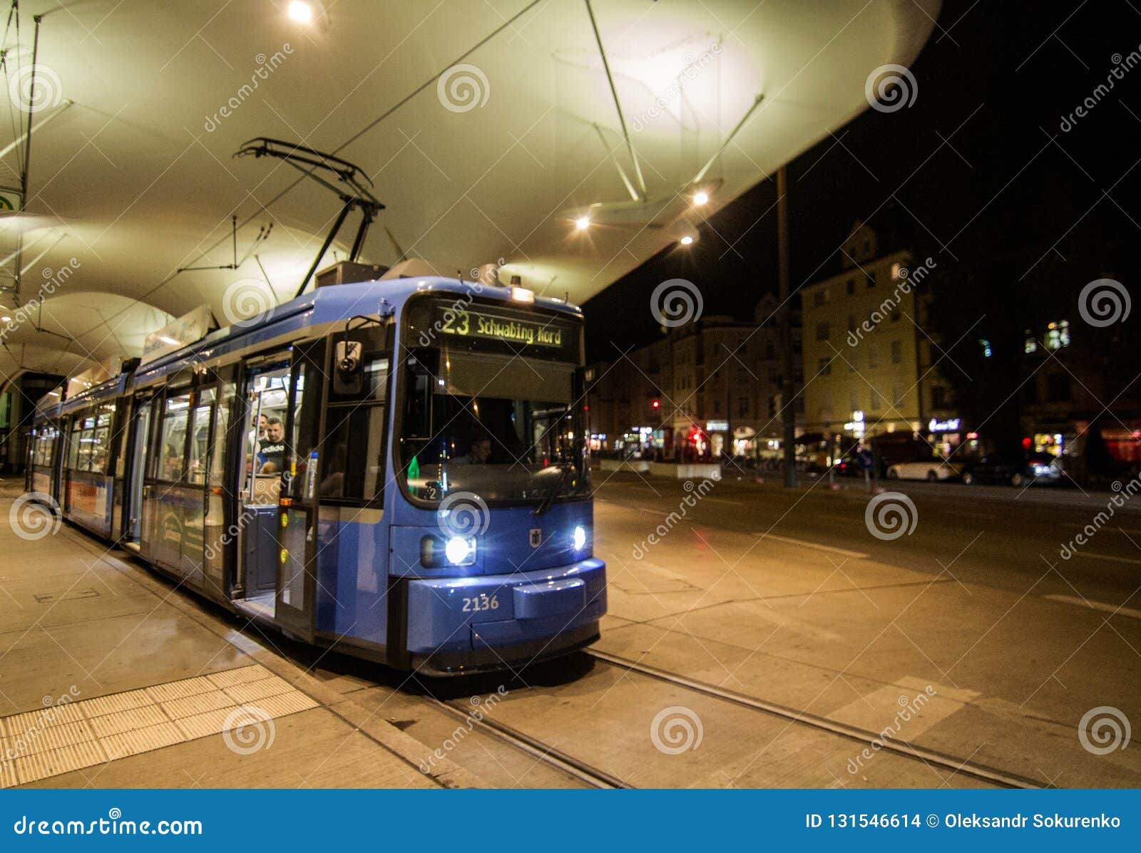 Munich Tram Staying on Platform Editorial Stock Image - Image of kong ...