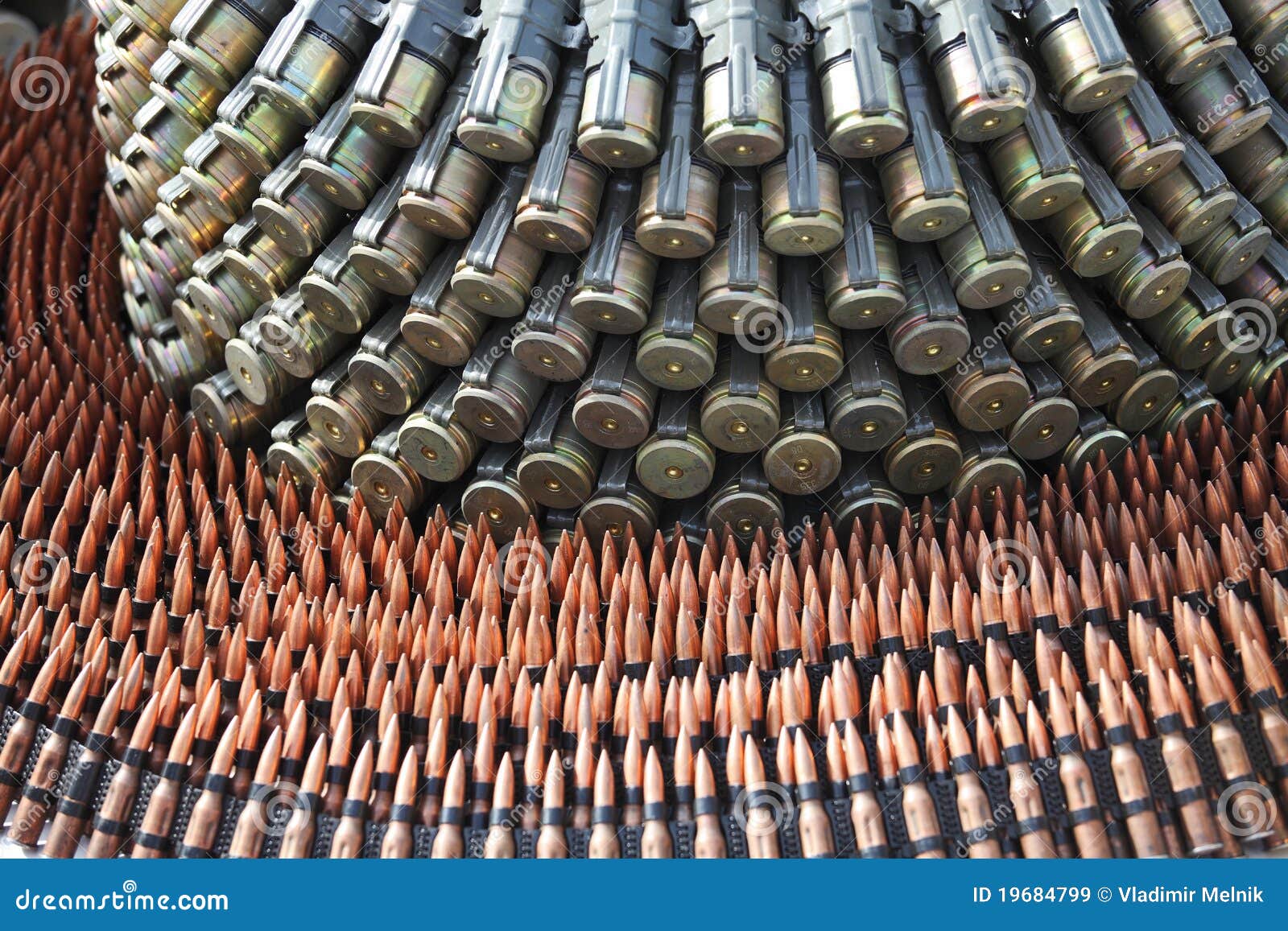 Munitie stock afbeelding. Image of geweld, militair, schelp - 19684799