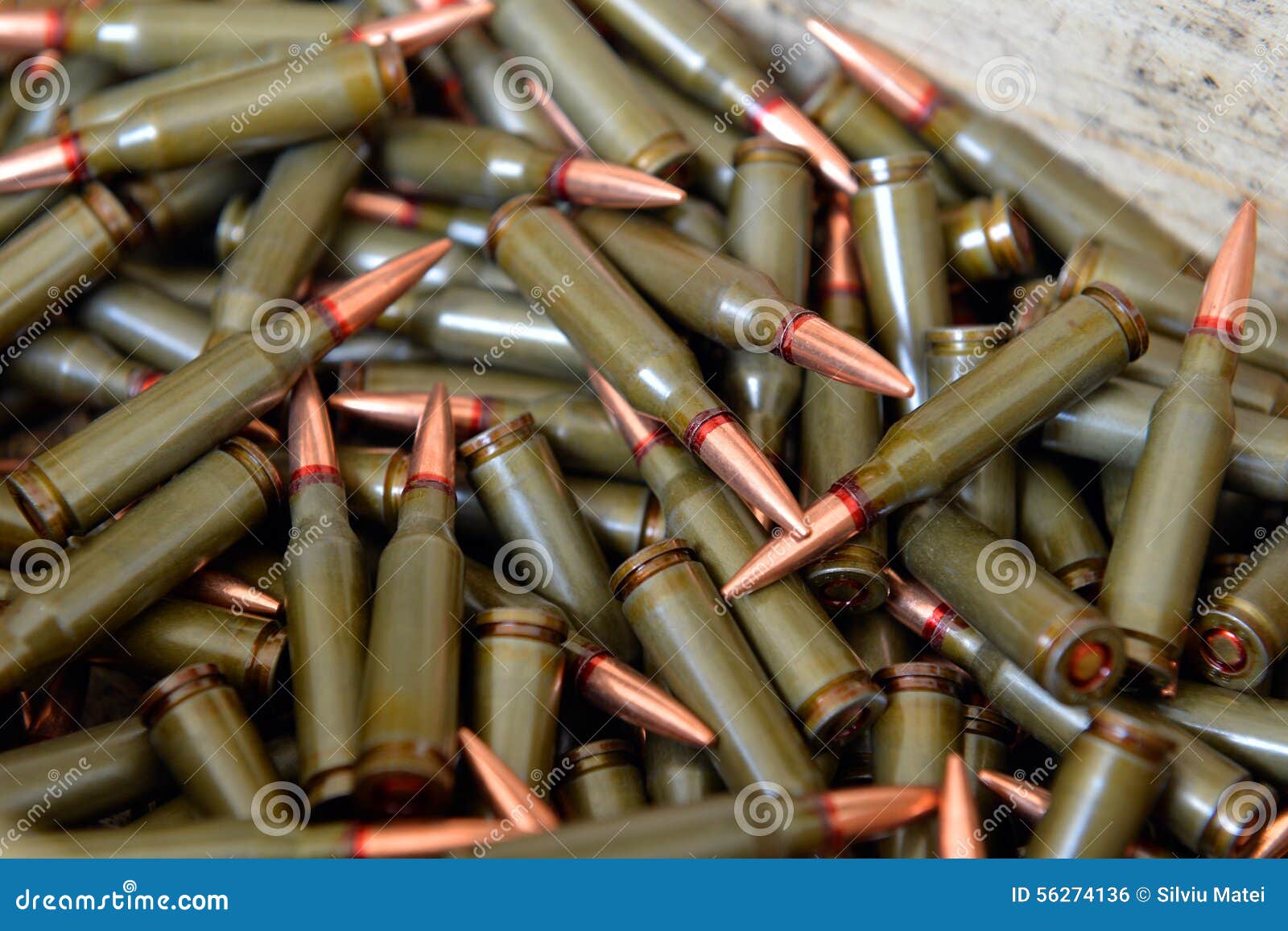 Munitions photo stock. Image du interdit, cuivre, conflit - 56274136