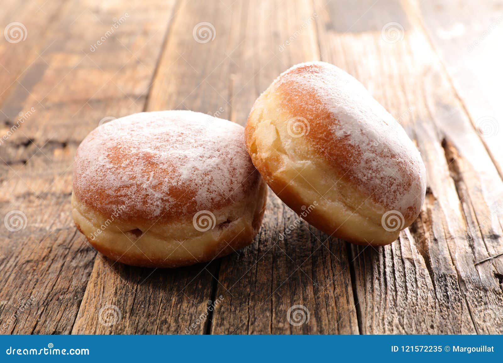 Munk fotografering för bildbyråer. Bild av läckert, bakelse - 121572235