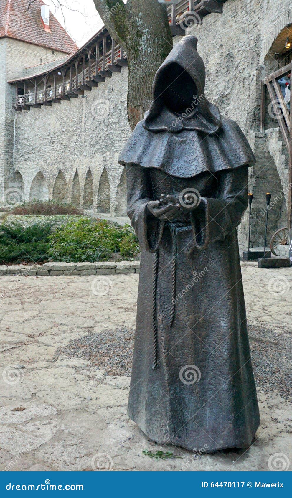 Munk Statue fotografering för bildbyråer. Bild av palmer - 64470117