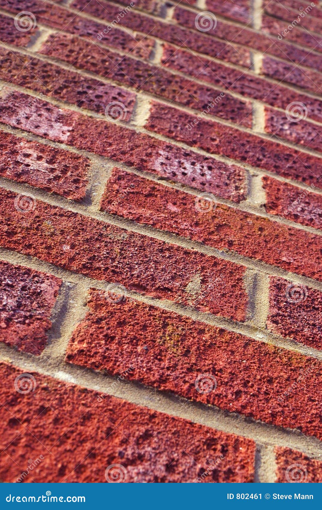 Mur de briques rouge image stock. Image du concept, cours - 802461