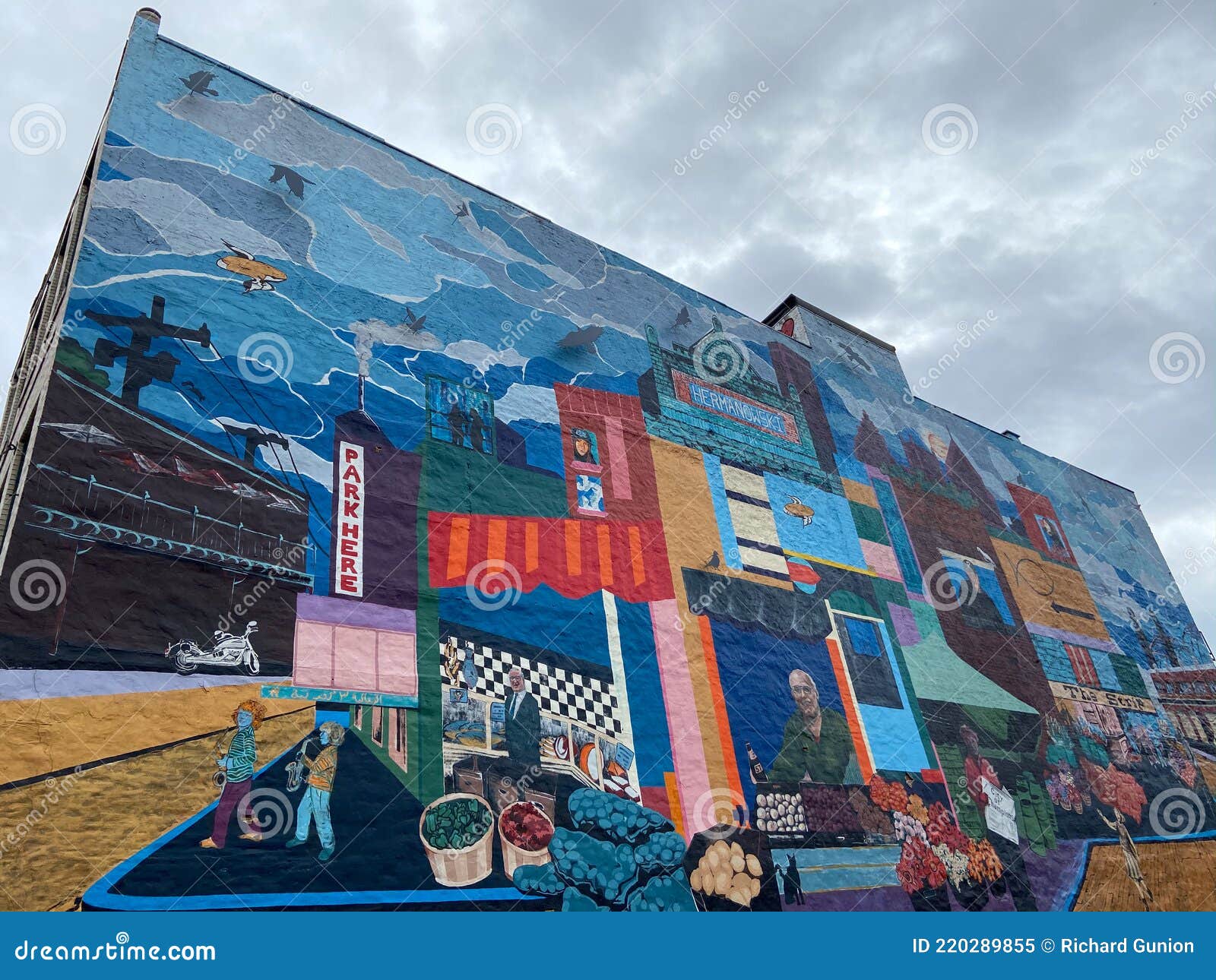 Mural and Clouds in Pittsburgh Pennsylvania Editorial Image - Image of ...
