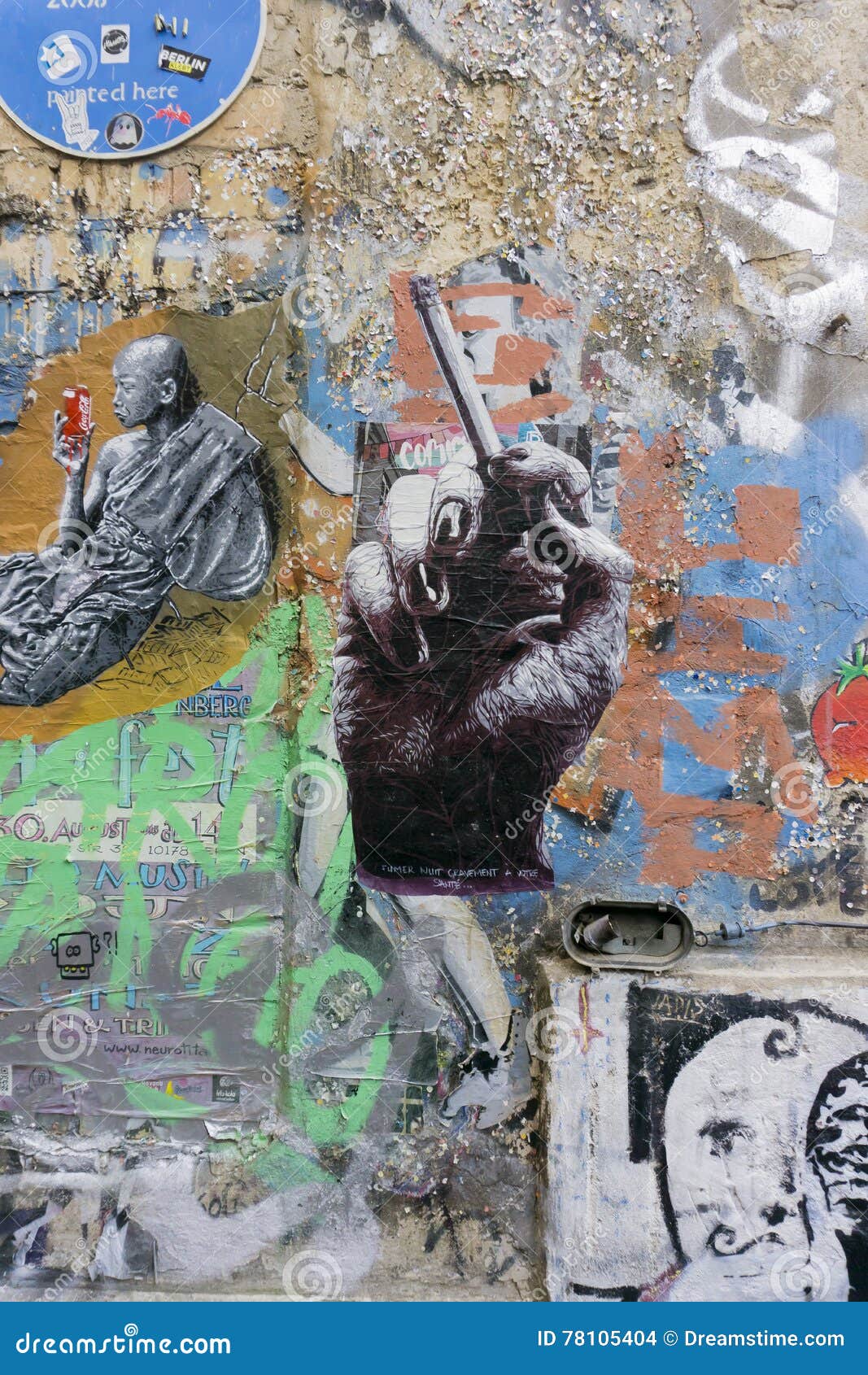 Mural at Hackersche HÃ¶fe editorial stock image. Image of hand - 78105404