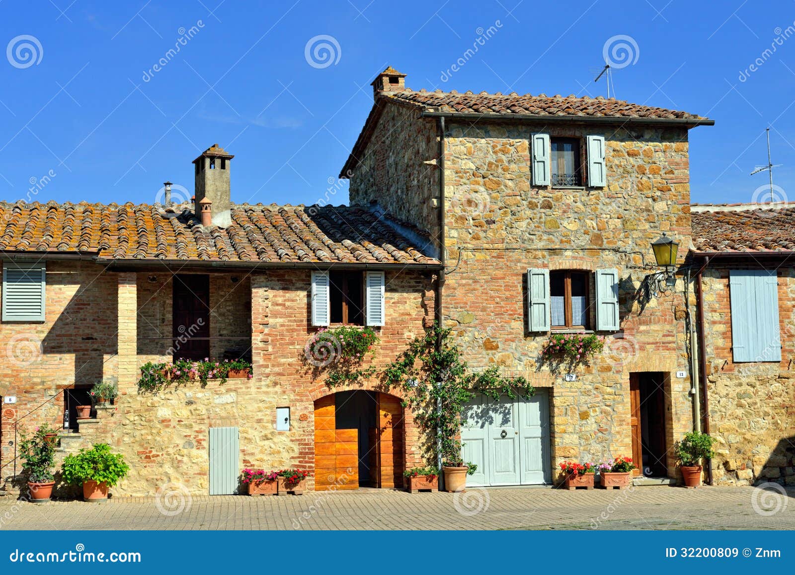 Murlo stock image. Image of courtyard, city, heritage - 32200809