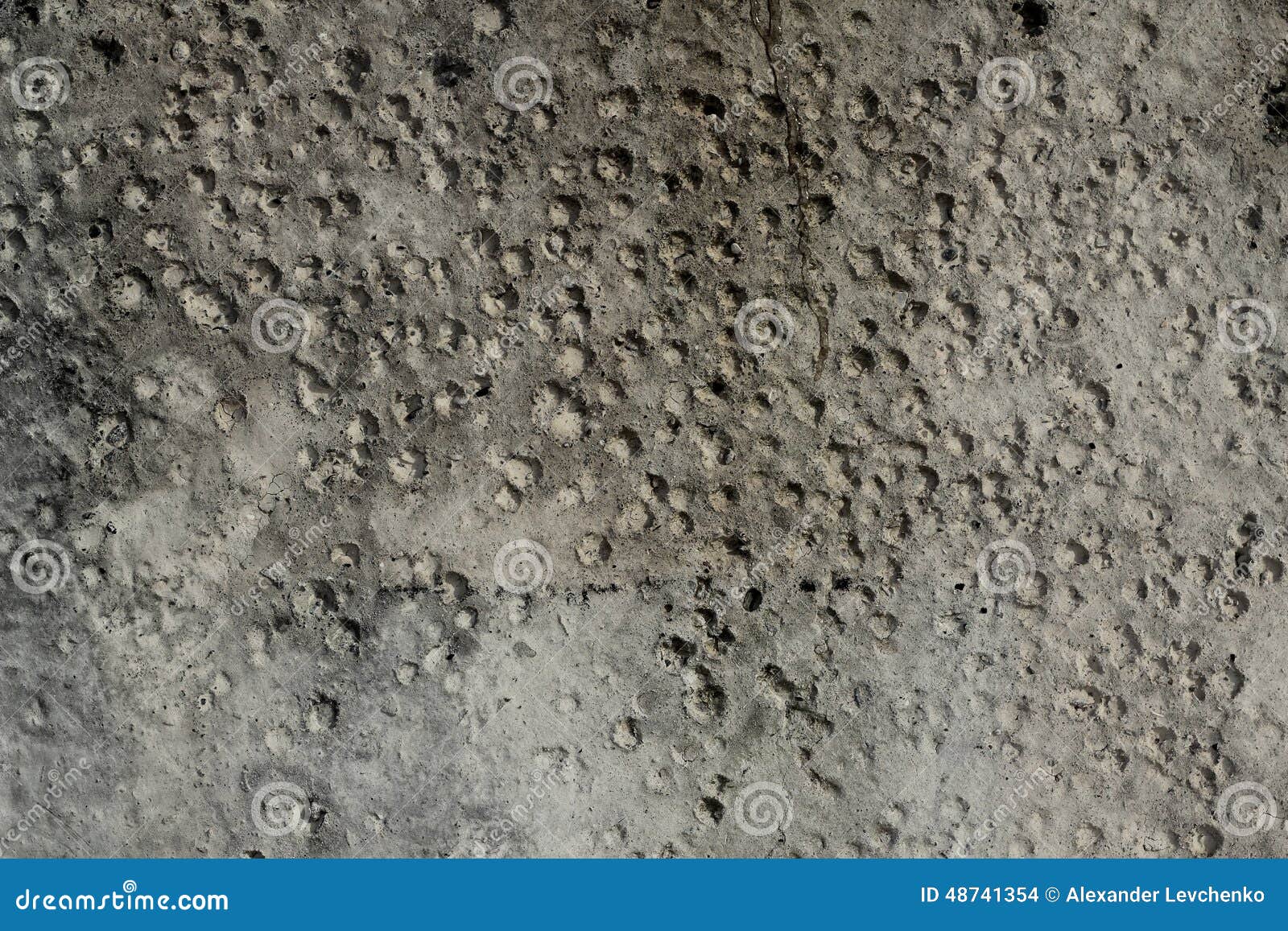 Muro de cemento roto viejo foto de archivo. Imagen de gris - 48741354