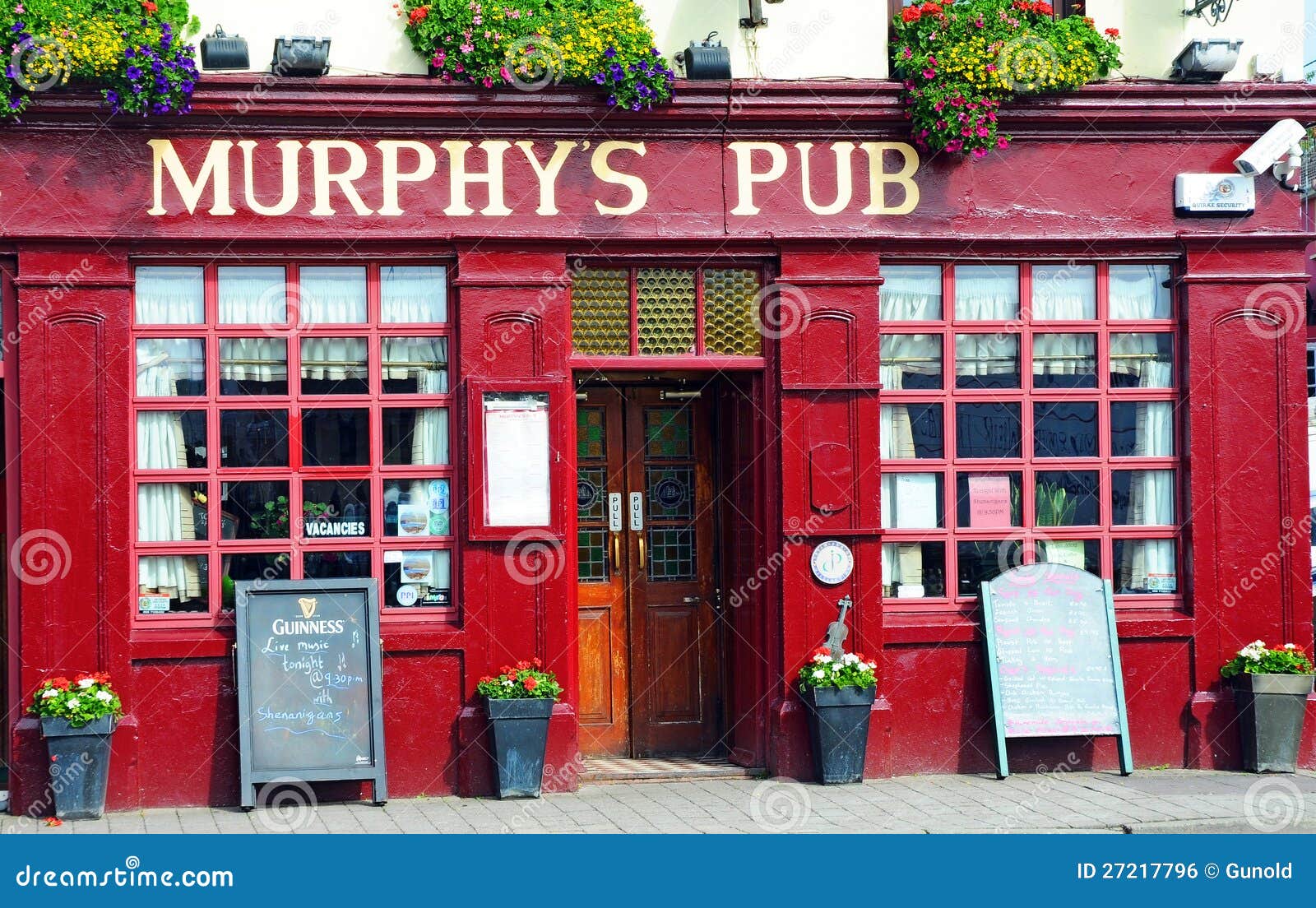 Murphy s Pub editorial photo. Image of diner, city, culture - 27217796