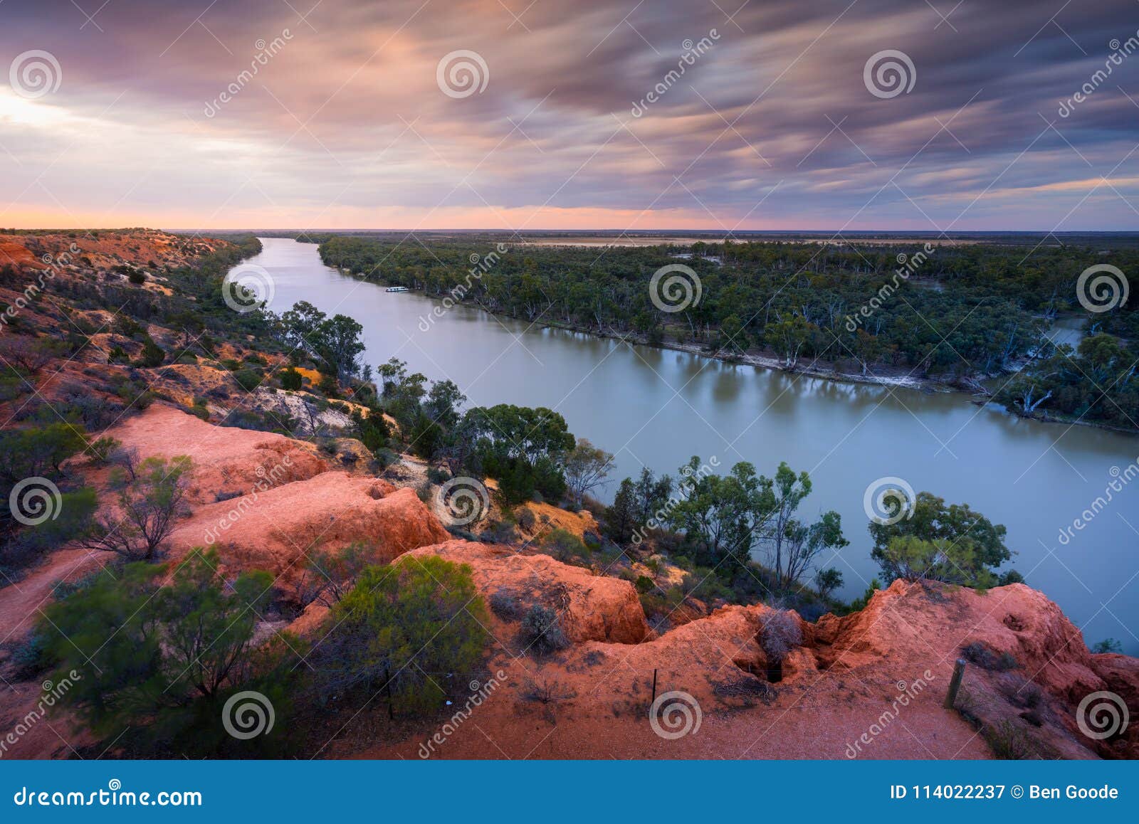 Murray River, Sur De Australia Imagen de archivo - Imagen de nubes ...